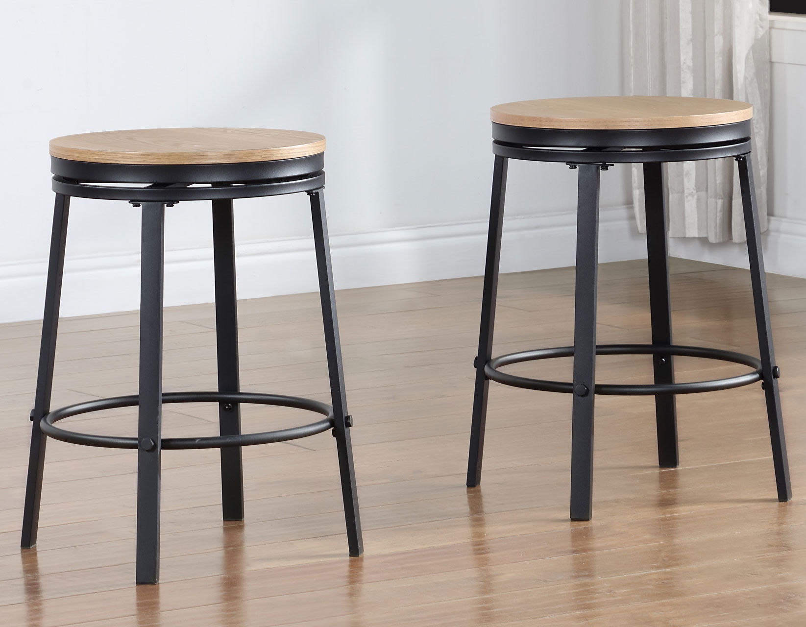 Steve Silver Casual Dining Magnolia 24 Inch Backless Counter Stool ...