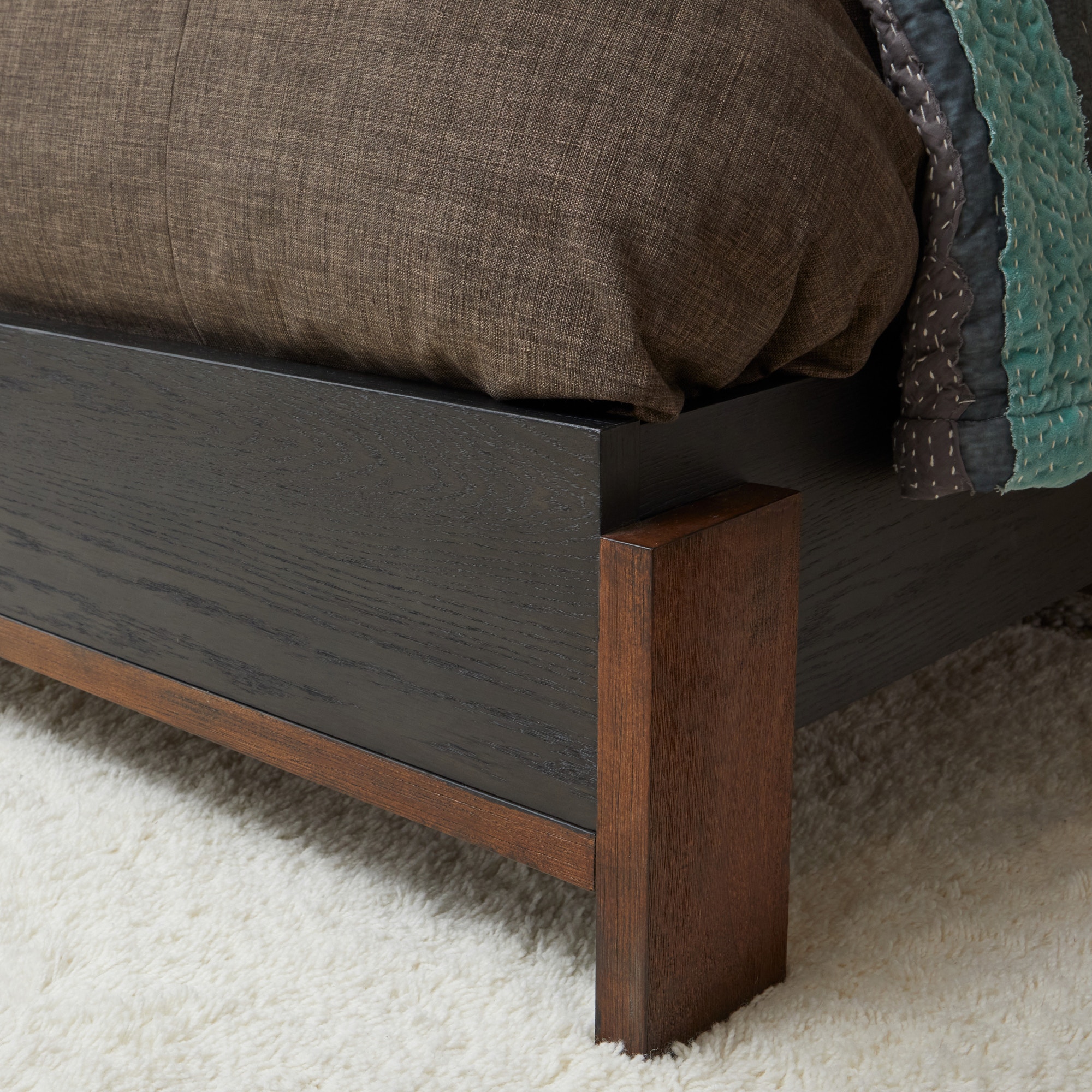 Flexsteel Bedroom WATERFALL KING BED 46382 - Kittle's Furniture - Indiana