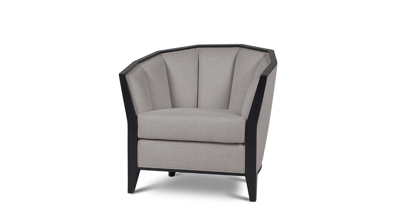 Bramble Living Room Portland Club Chair 76512 | Hickory Furniture Mart ...