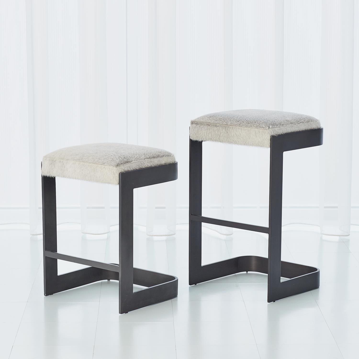 Global Views Bar and Game Room Regan Low Bar Stool With Grey Hair-On ...