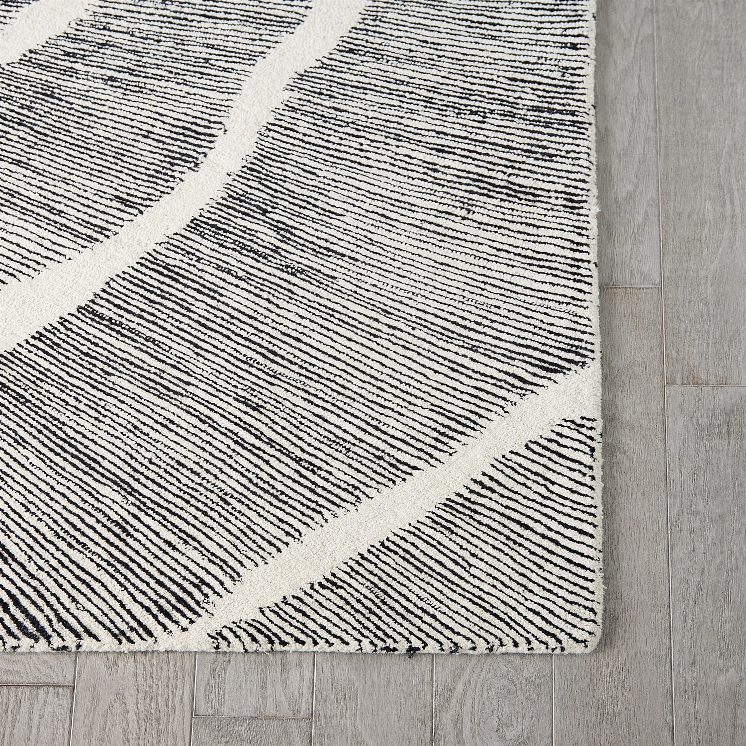 Global Views Area Rugs Burst Rug-Ivory/Black-12 X 18 7.91604 ...
