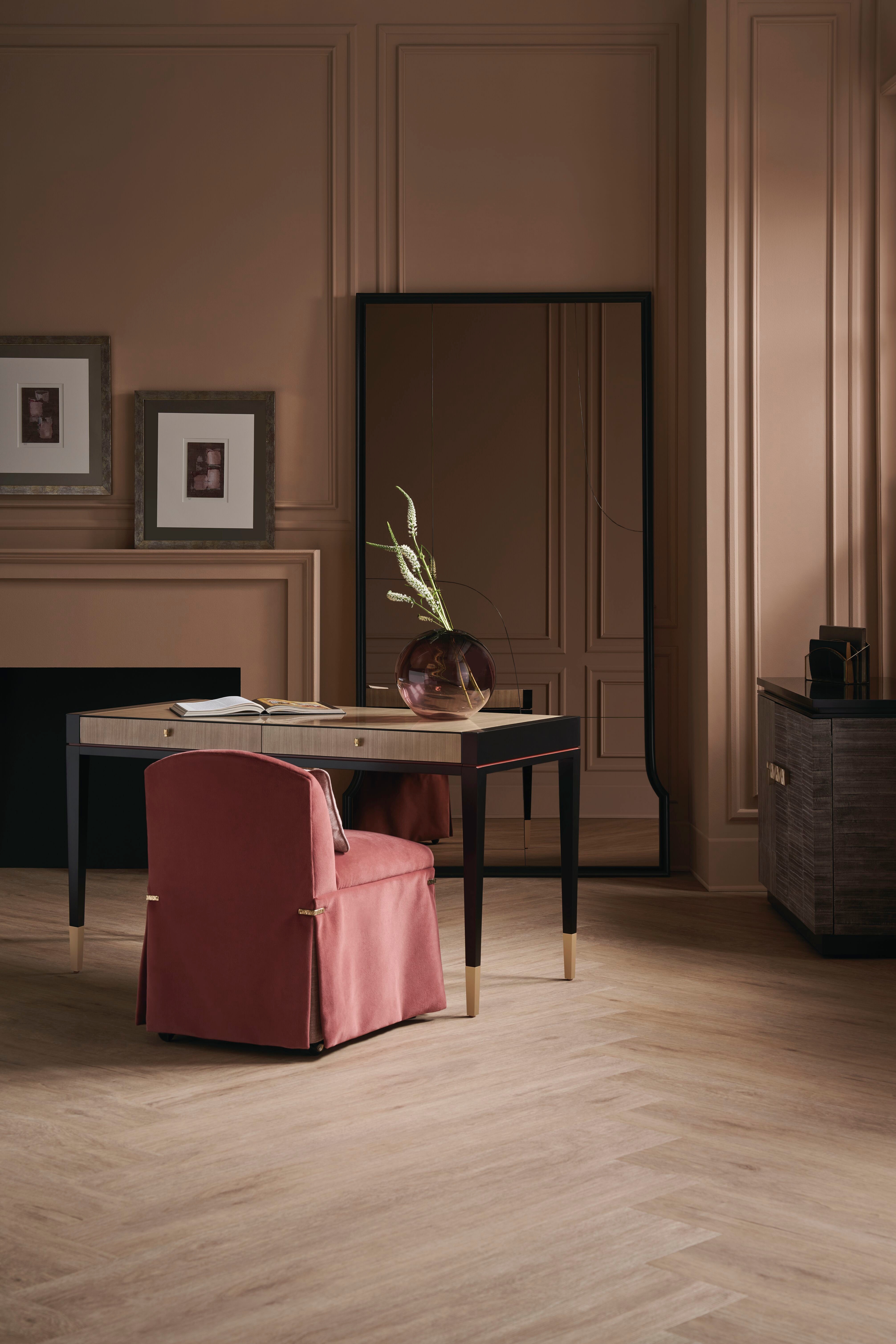 Caracole Bedroom PIECES OF ME CLA-022-041 | Hickory Furniture Mart ...