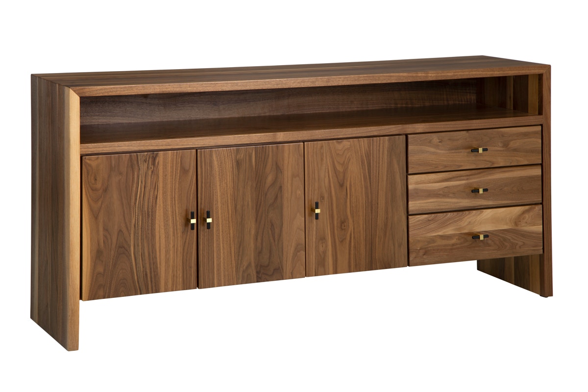 MAVIN Living Room Monterey Large Console MONC32CSL | Hickory Furniture ...