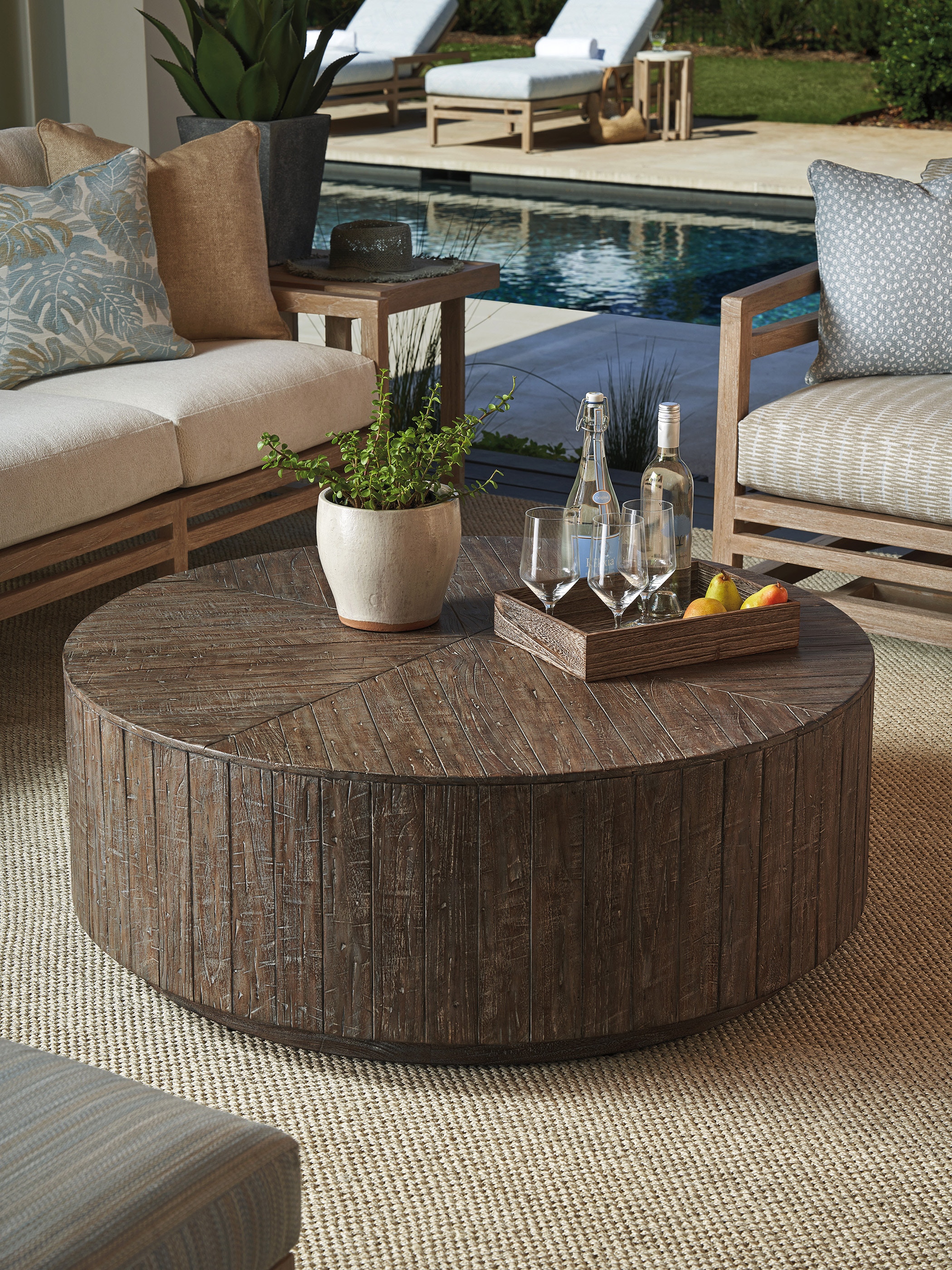 Tommy Bahama Outdoor Living Outdoor Furniture Round Cocktail Table 3450 ...