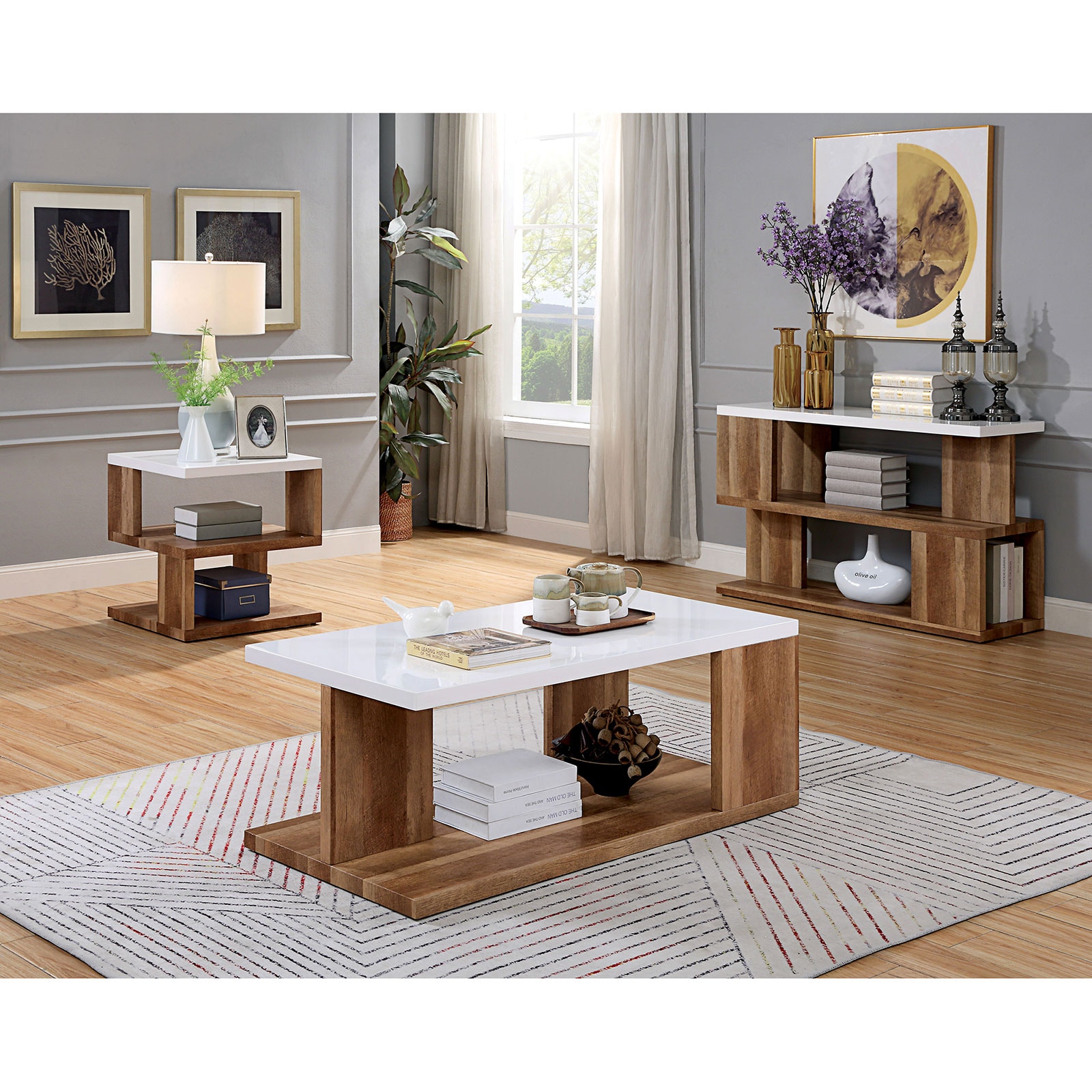 Leons center table store