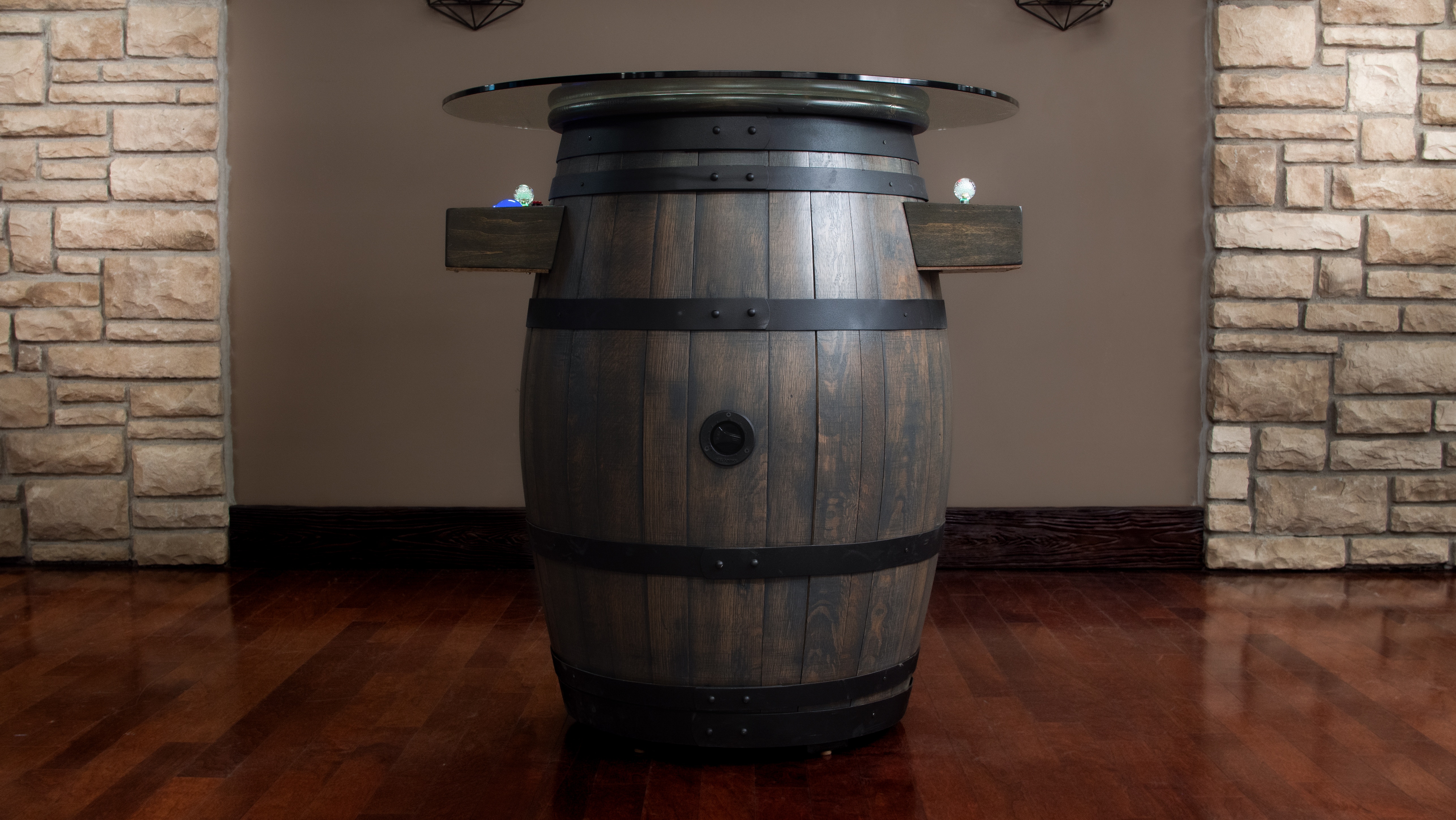 Amini's Family Games Bar and Game Room Classic Arcade Arcade Classics ...