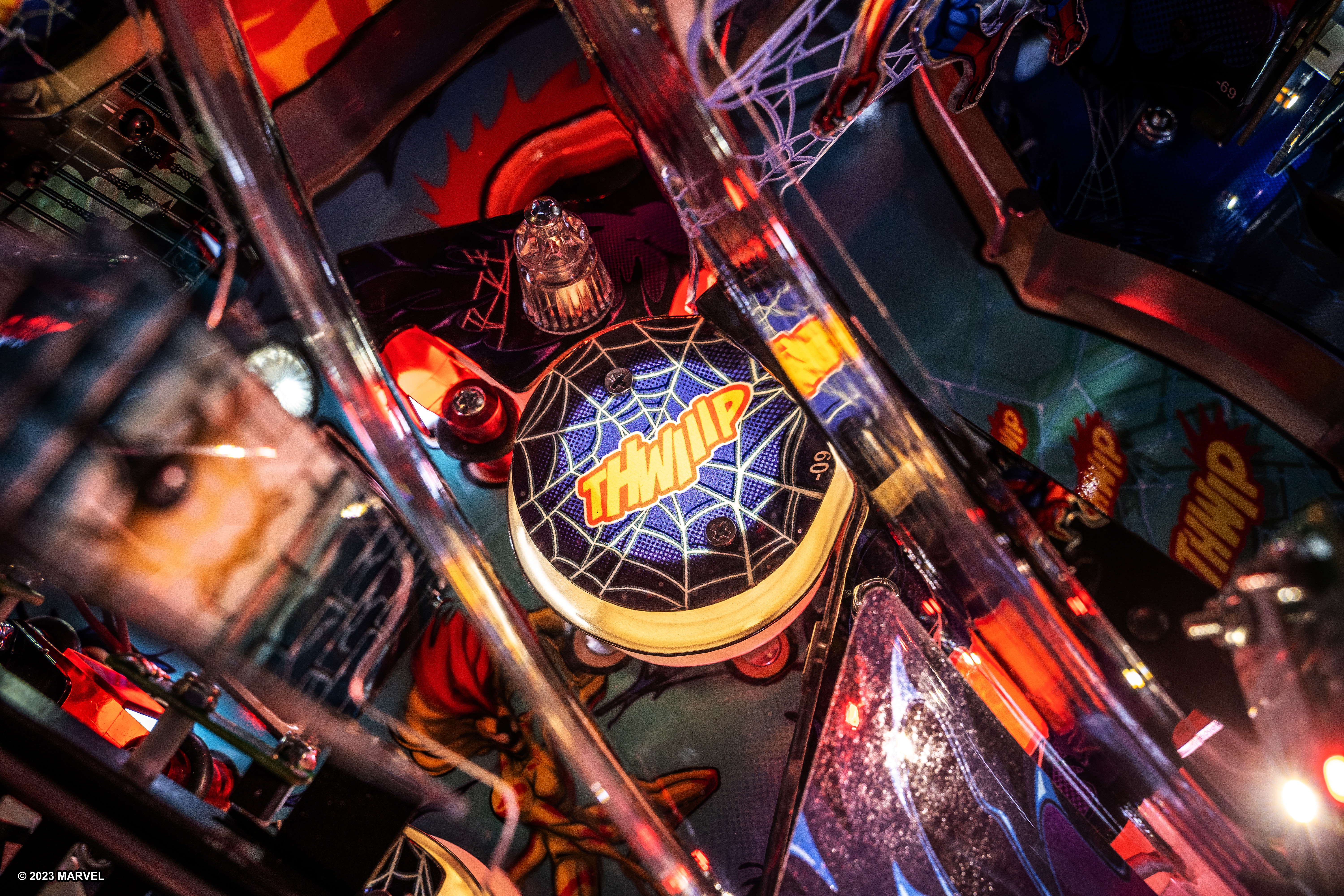 Stern Bar and Game Room Pinball Venom Pro - Aminis