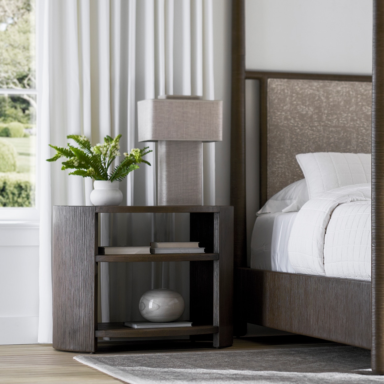 Leonardo Side Table | PALECEK