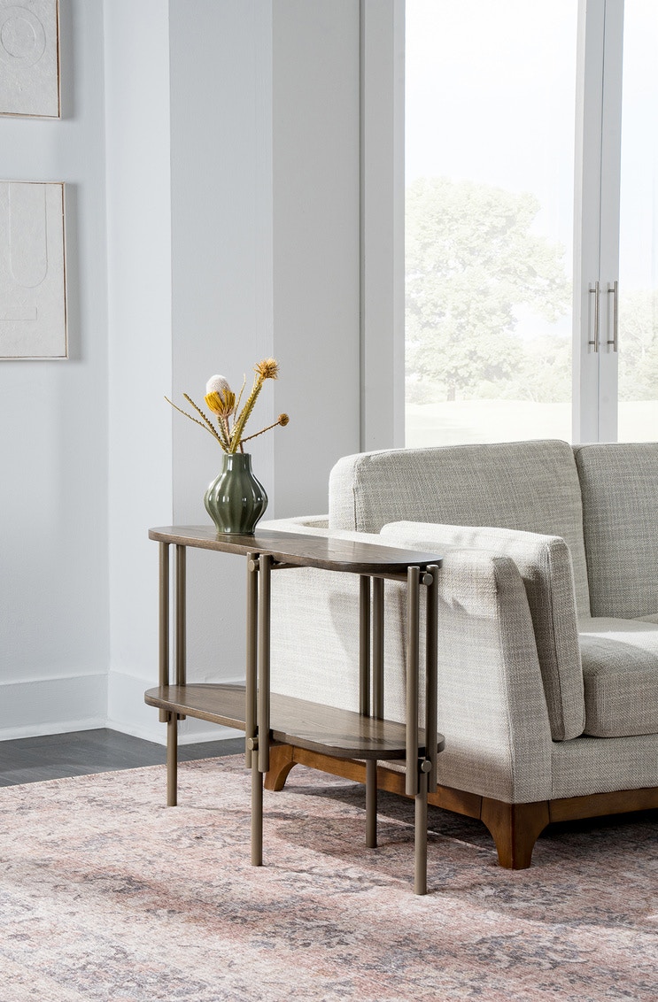 Charleston Forge 5019 Living Room Gibson Chairside Console