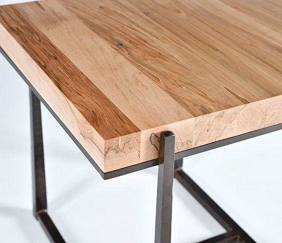 Charleston Forge 6123 Cooper Square End Table