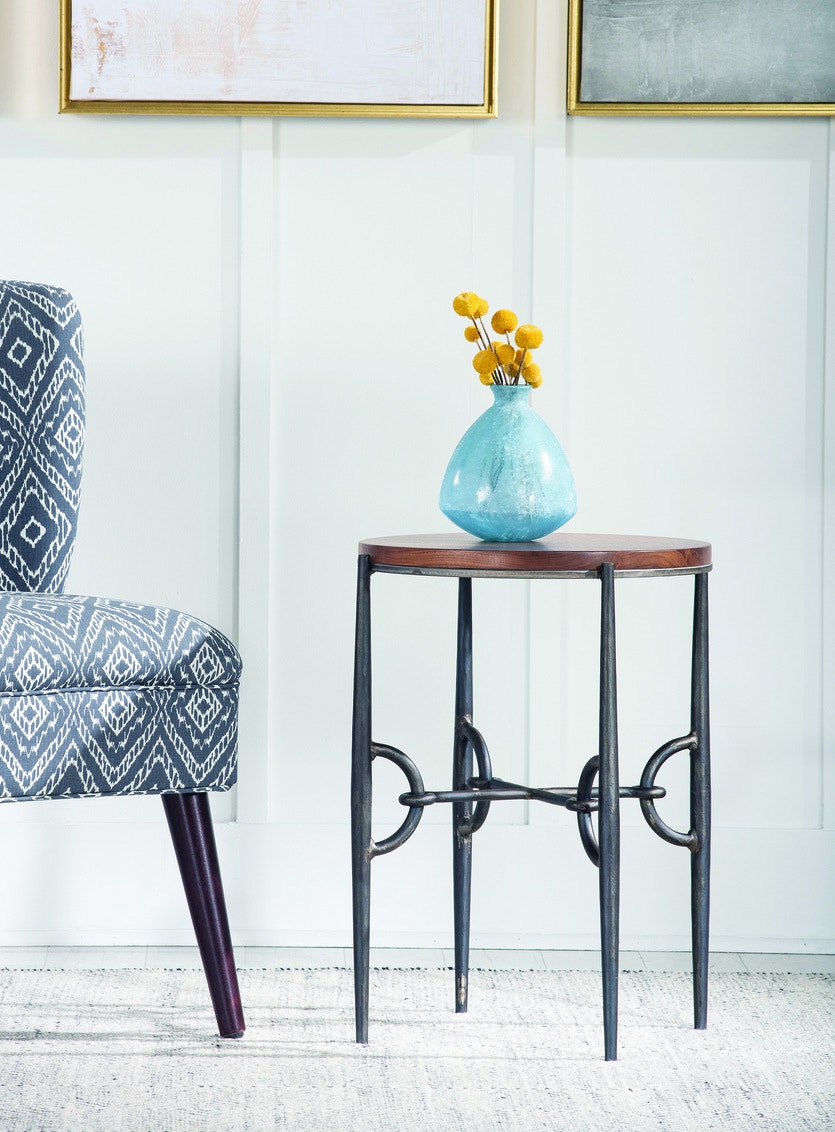 Charleston Forge Living Room Paddock Drink Table 6832 | Hickory ...