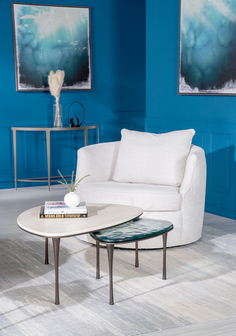 Charleston Forge Living Room Reuleaux Large Cocktail Table 7030 ...