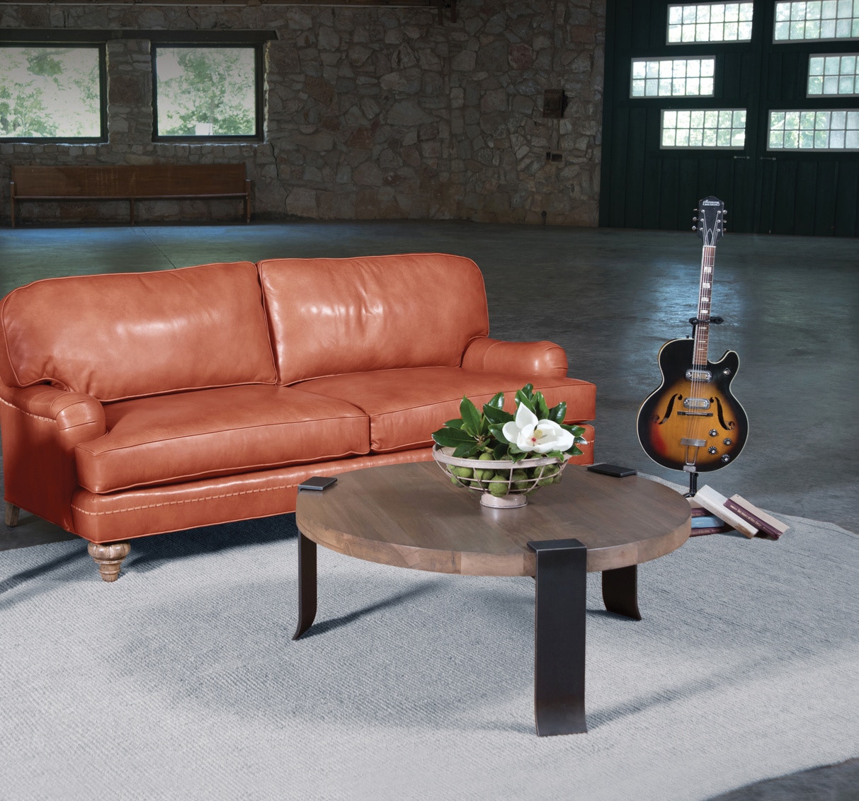 Charleston Forge Living Room Nashville 42 inch Round Cocktail Table ...