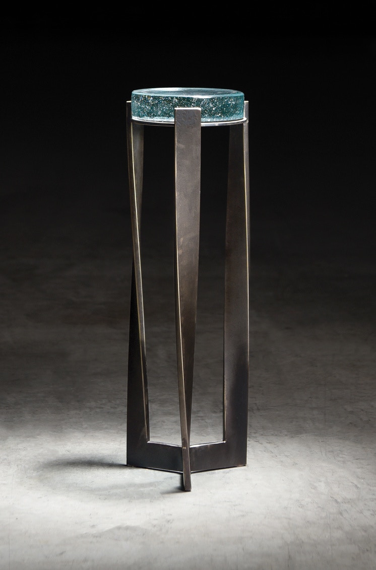 Charleston Forge Living Room Hatteras Small Drink Table 7809 | Hickory ...