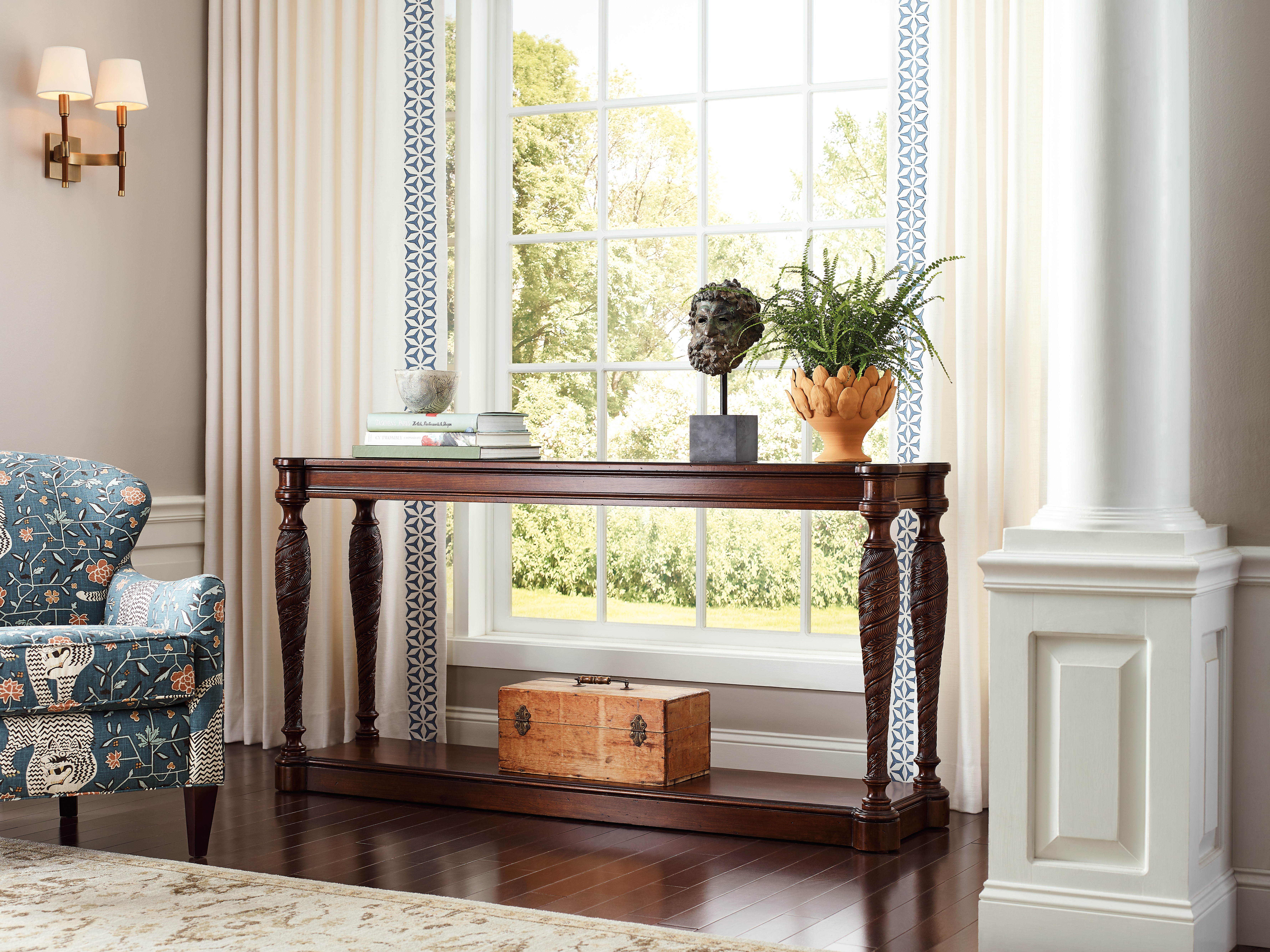 Hooker Furniture Living Room Charleston Console Table 6750-80451-85 ...