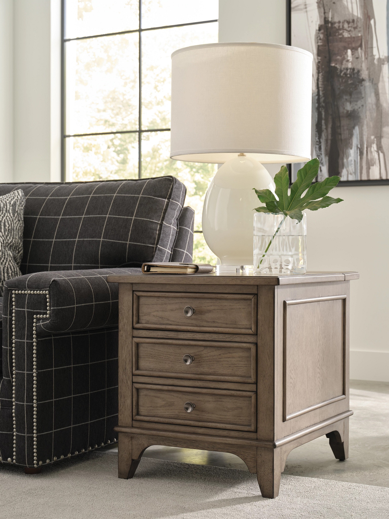 American Drew Bedroom Beatrix Chairside Chest 151-918 - Art Sample ...