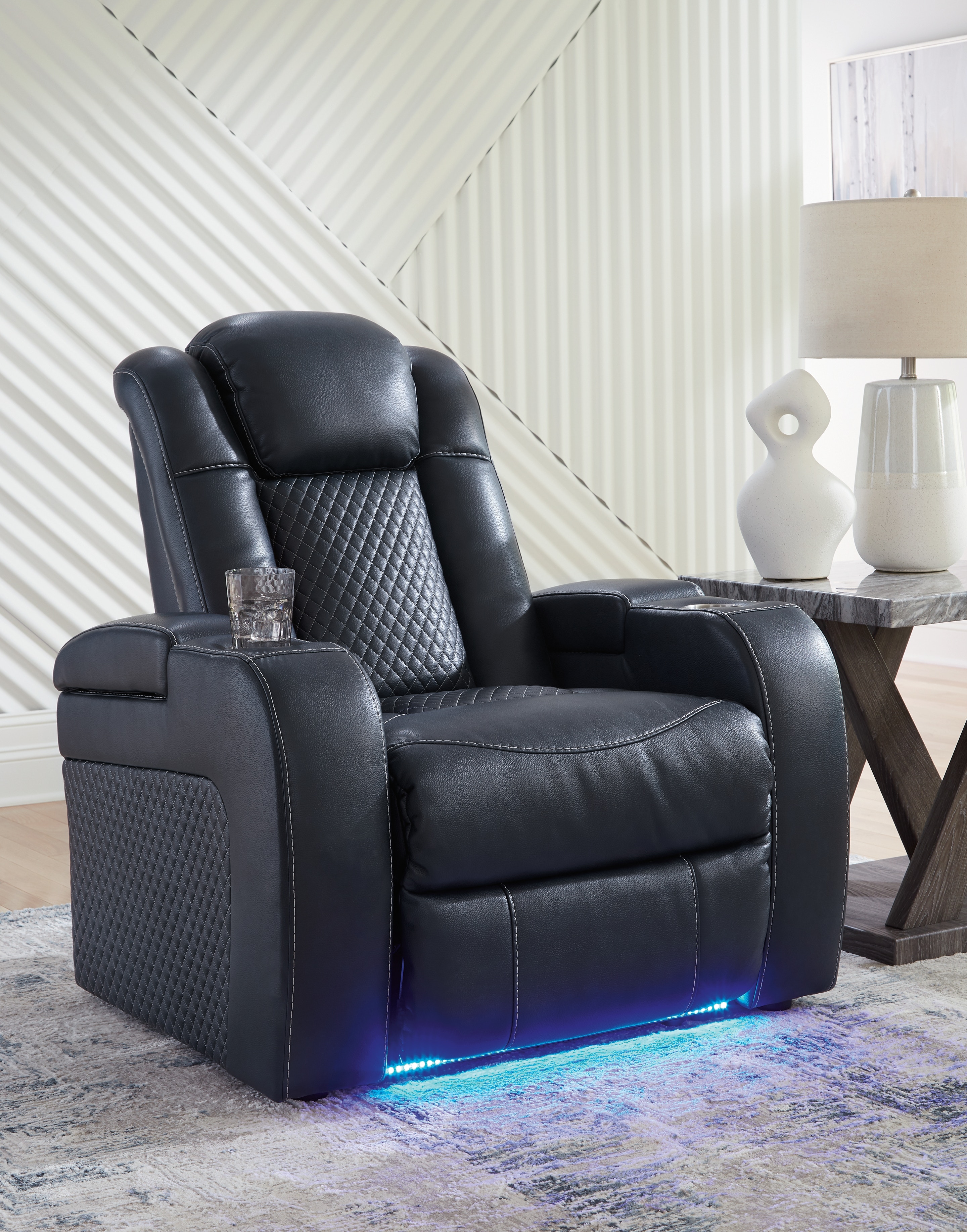 Signature Design by Ashley Living Room Fyne-Dyme Power Recliner 3660313 ...