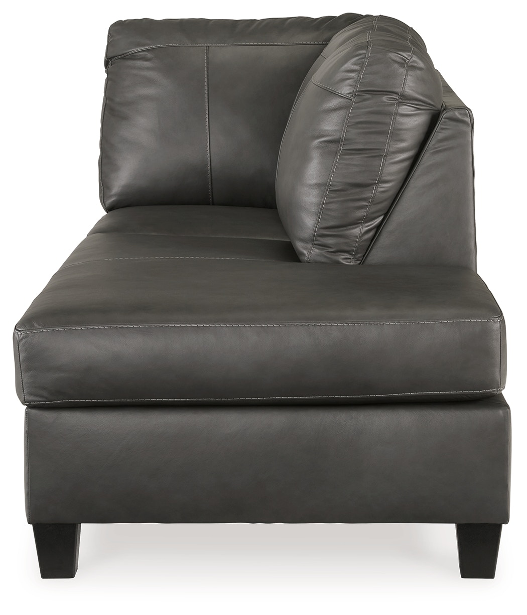 Signature Design by Ashley Living Room Valderno Right-Arm Facing Corner Chaise 4780417 | Hickory