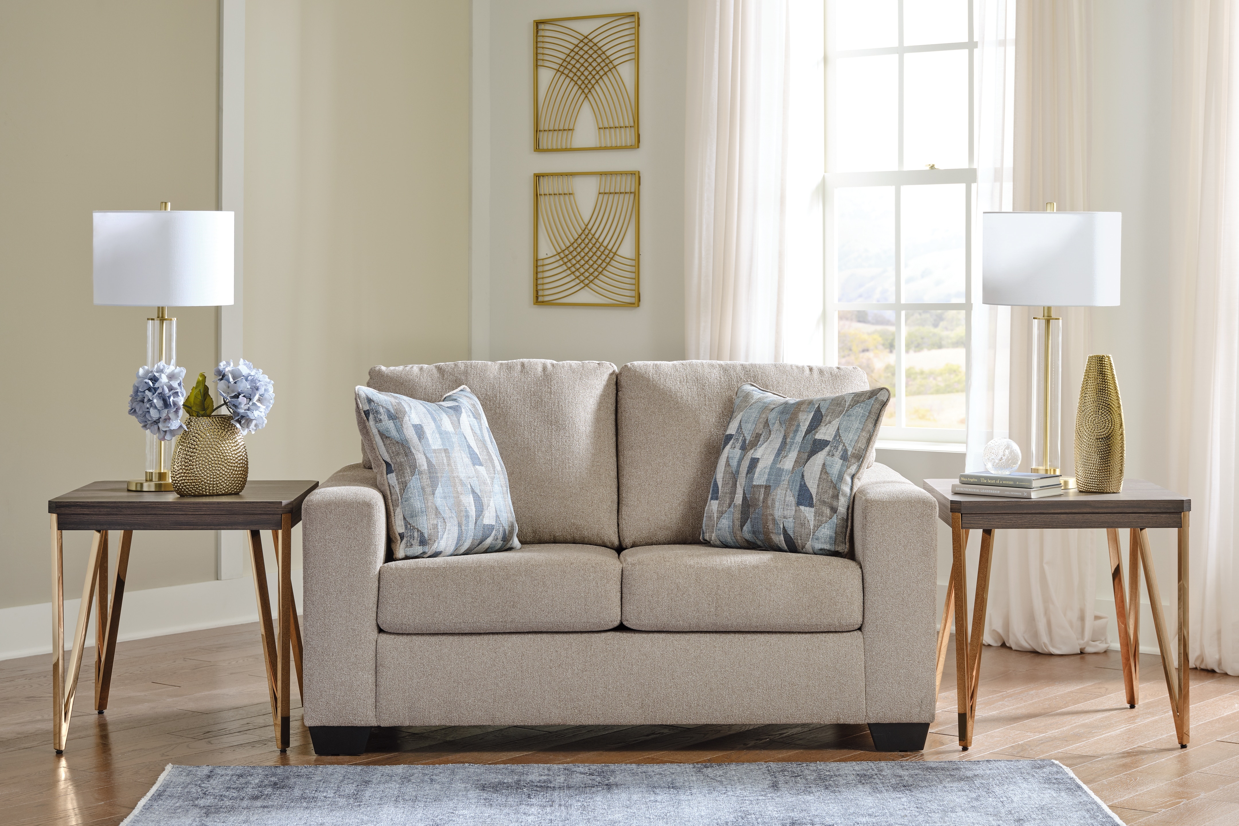 Zardoni loveseat store