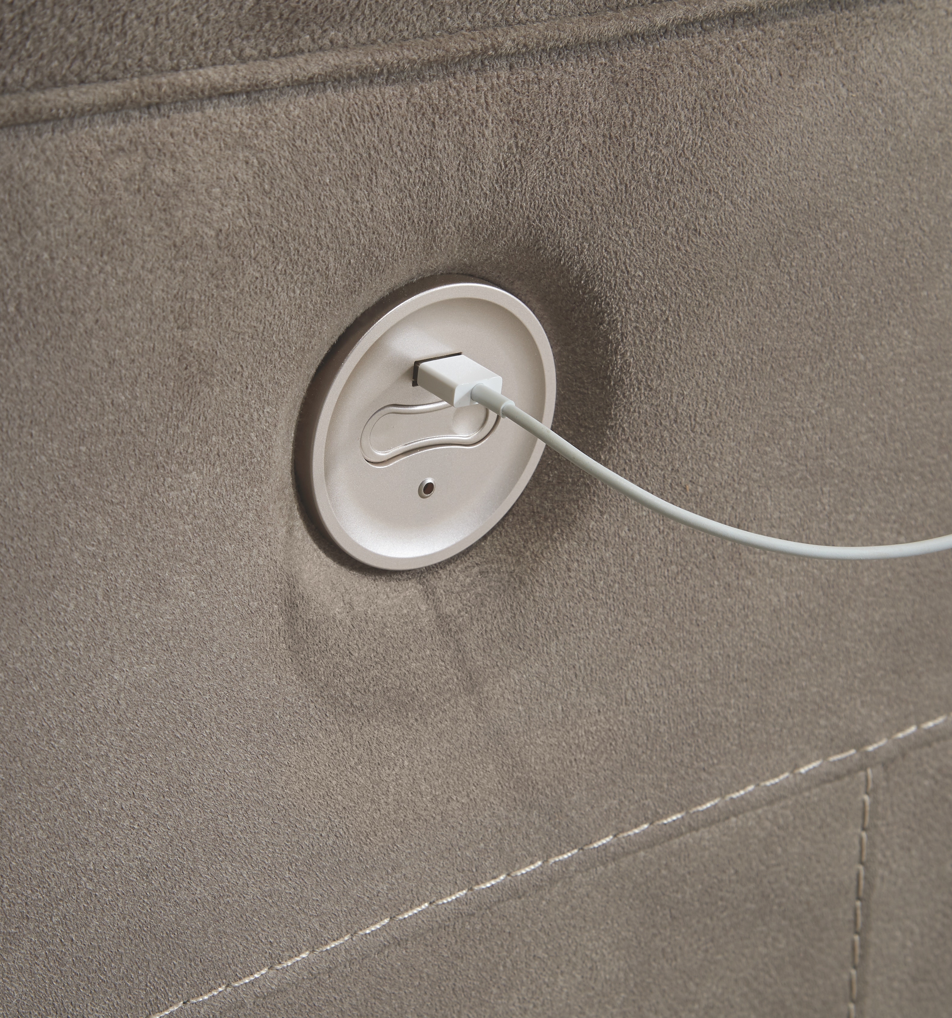 Benchcraft Living Room Cavalcade Power Recliner 7760198 - Davis ...