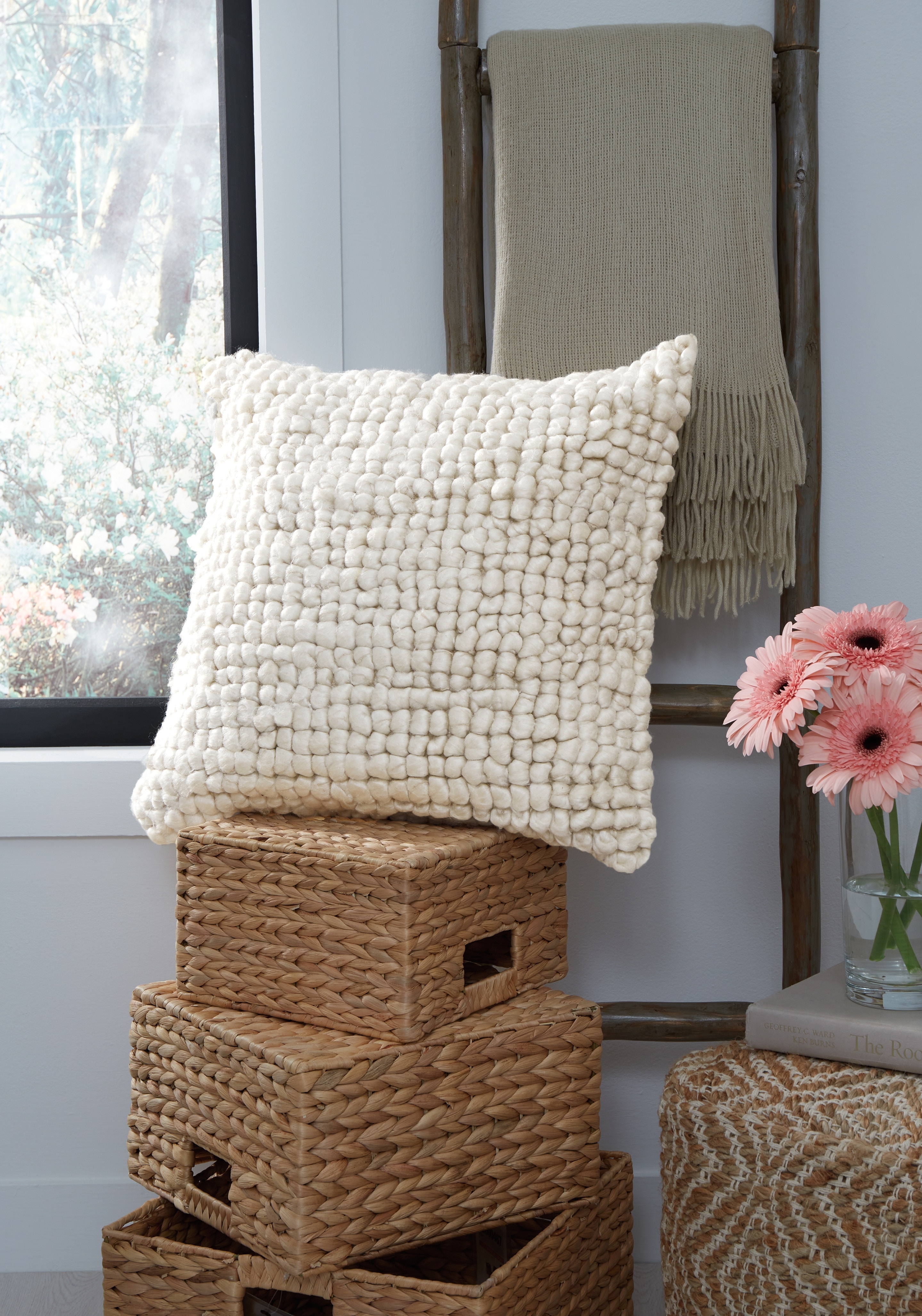 Ashley Aavie Aavie Pillow (Set of 4) A1000956 - Portland, OR | Key Home ...