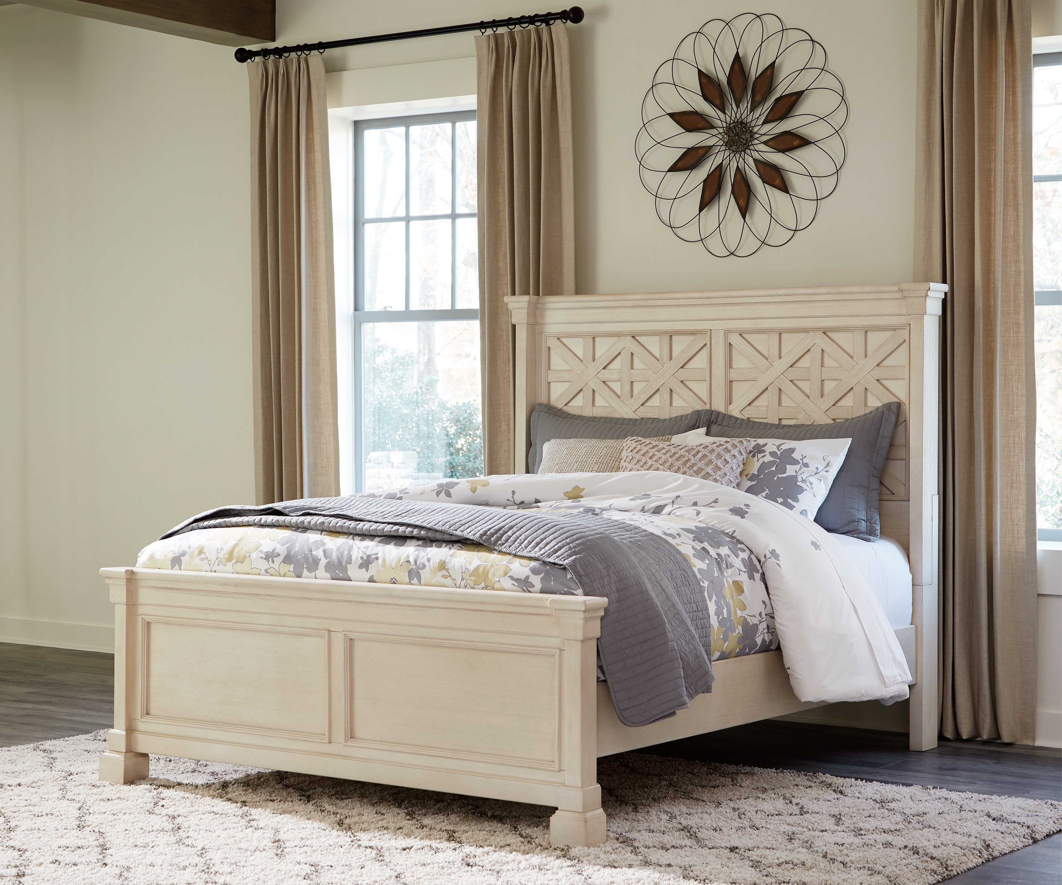 Bolanburg bed store