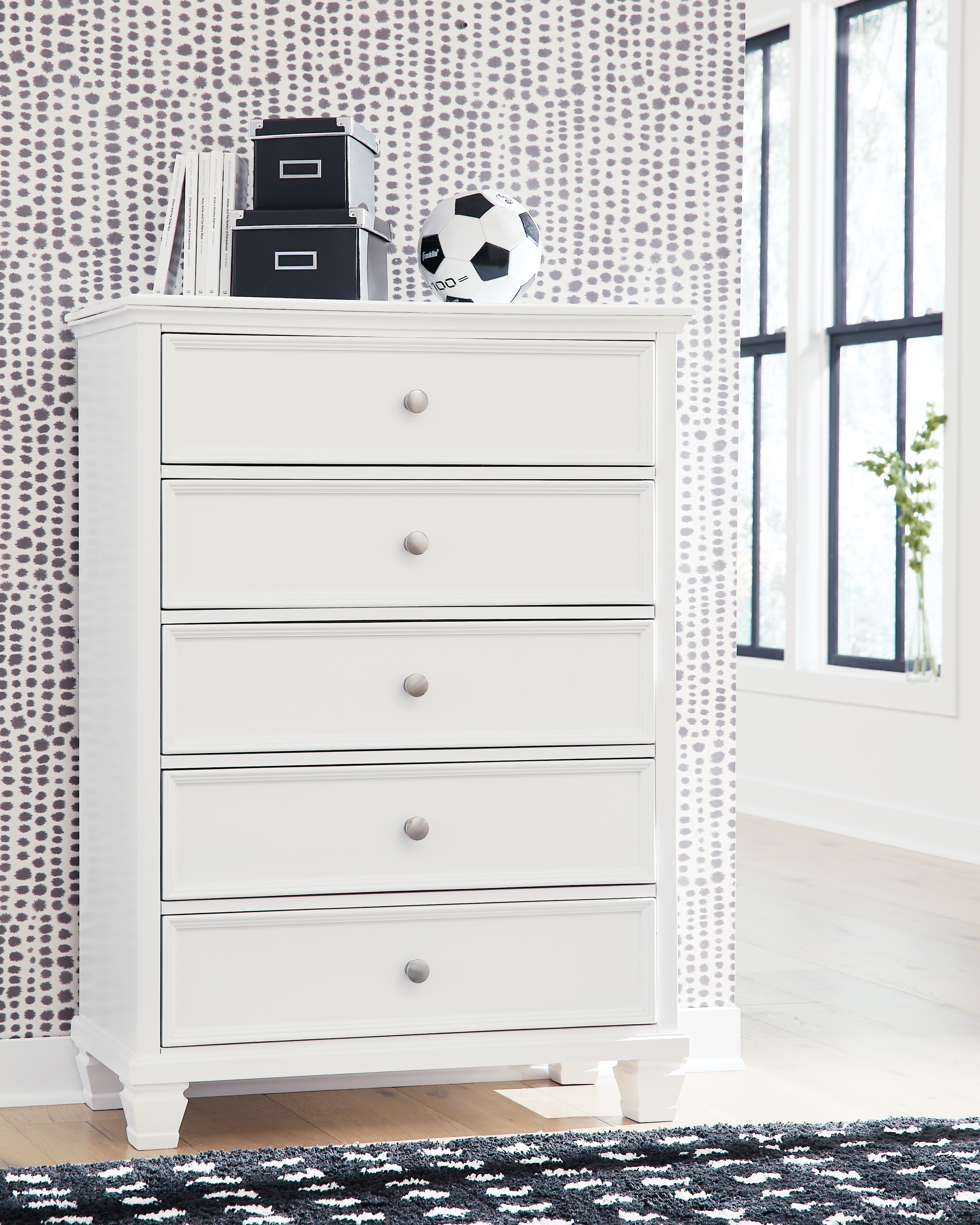 Signature Design by Ashley Bedroom Fortman Chest of Drawers B680-46 ...