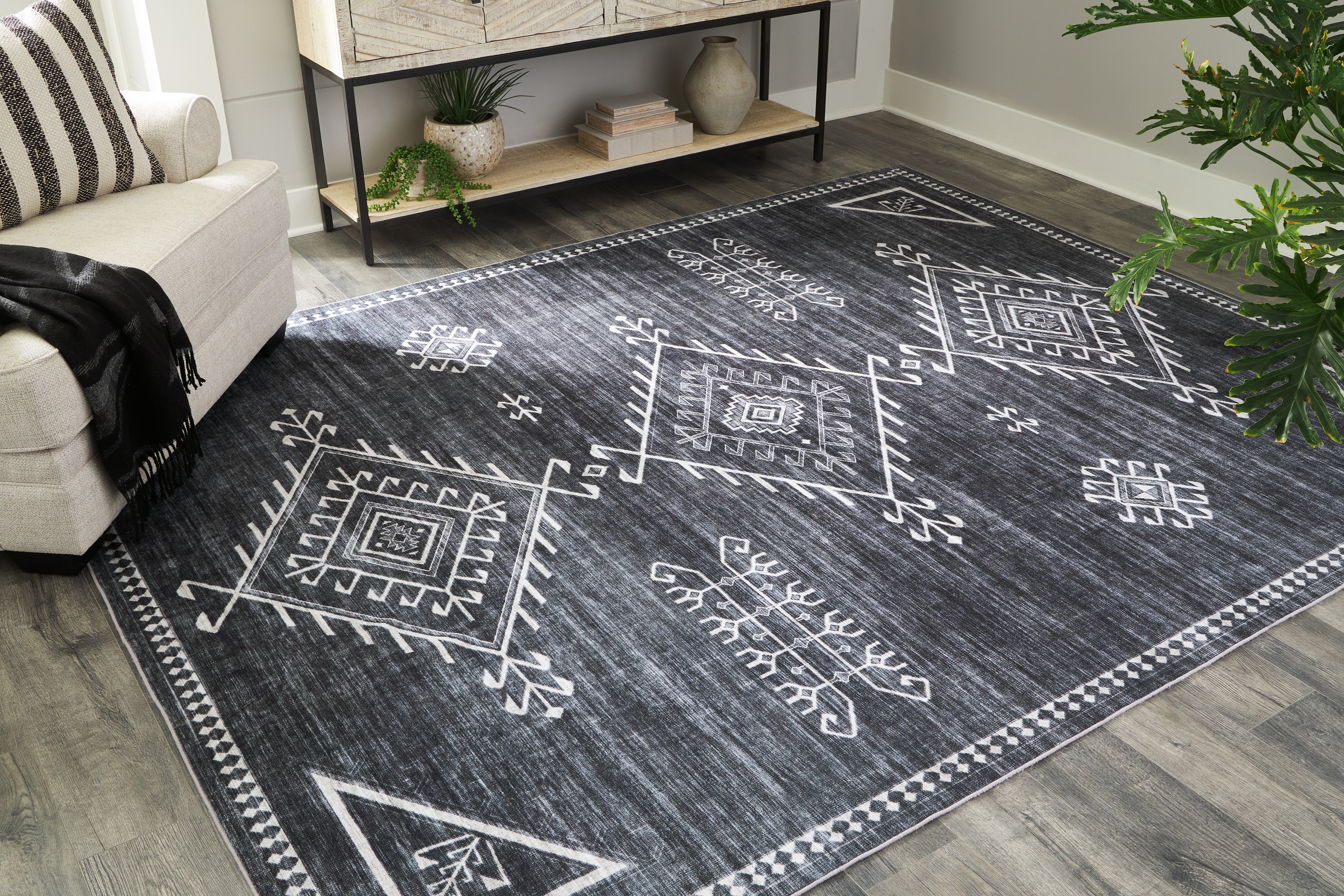 Signature Design by Ashley Area Rugs Arloman 7'7" x 9'8" Washable Rug ...