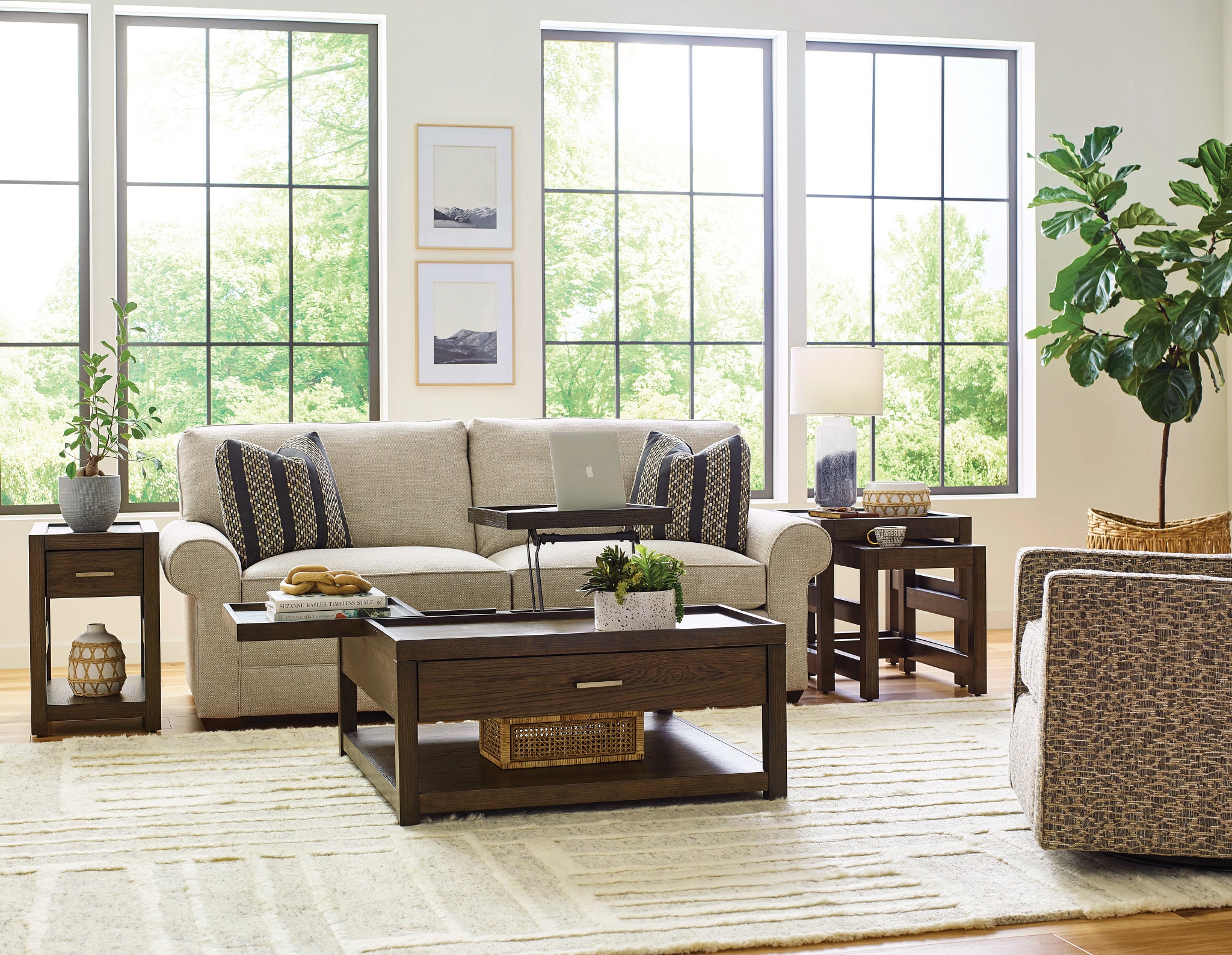 Hammary Living Room Square Lift Top Coffee Table 209 911 King Furniture Holmen WI