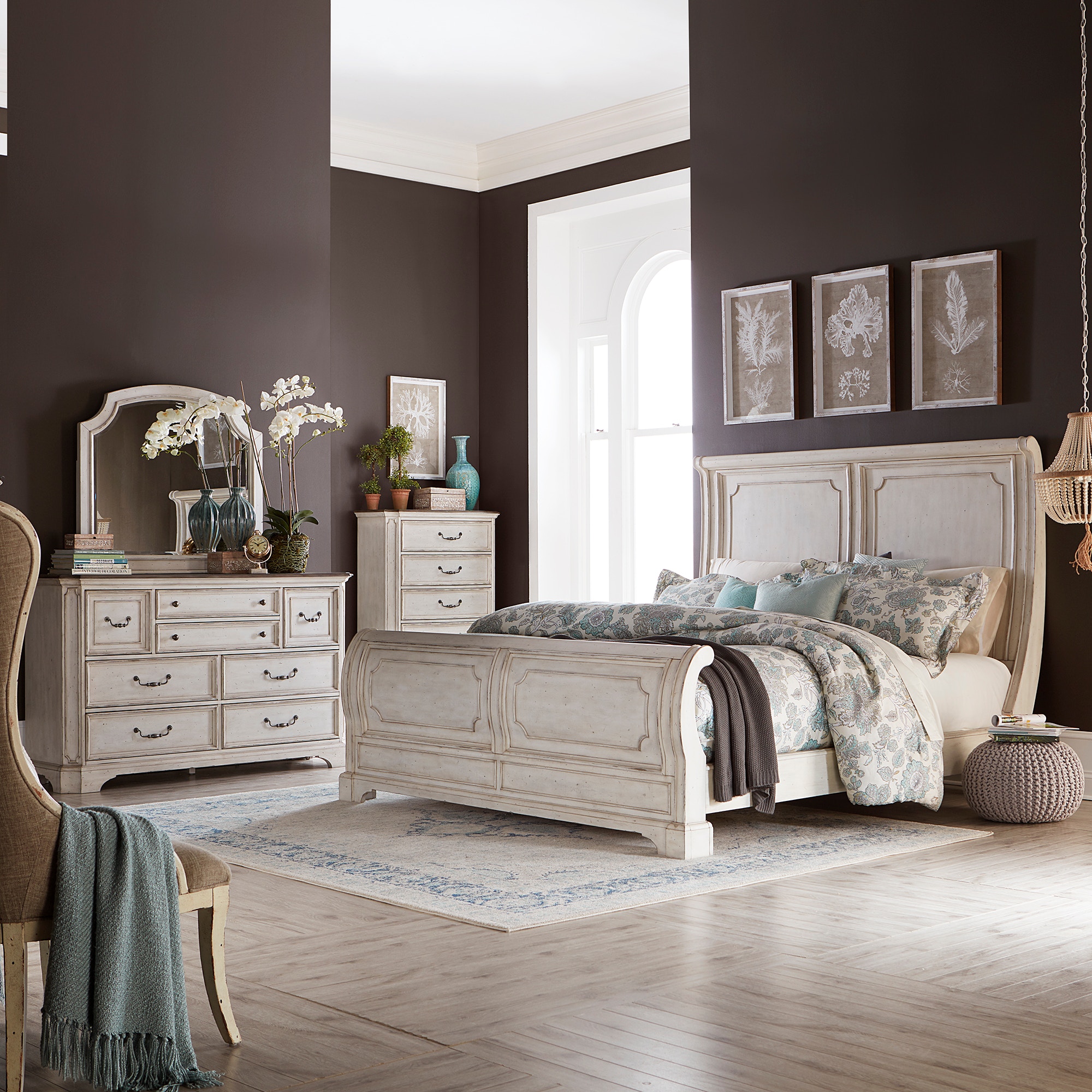 Liberty Furniture Bedroom Queen Sleigh Bed Dresser and Mirror Chest 455W BR QSLDMC Seaside
