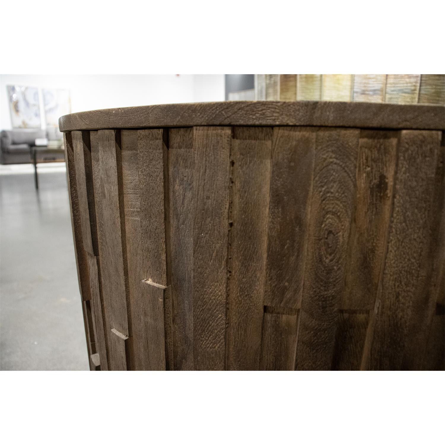 Riverside Living Room Round Side Table 67209 - Seaside Furniture - Toms ...