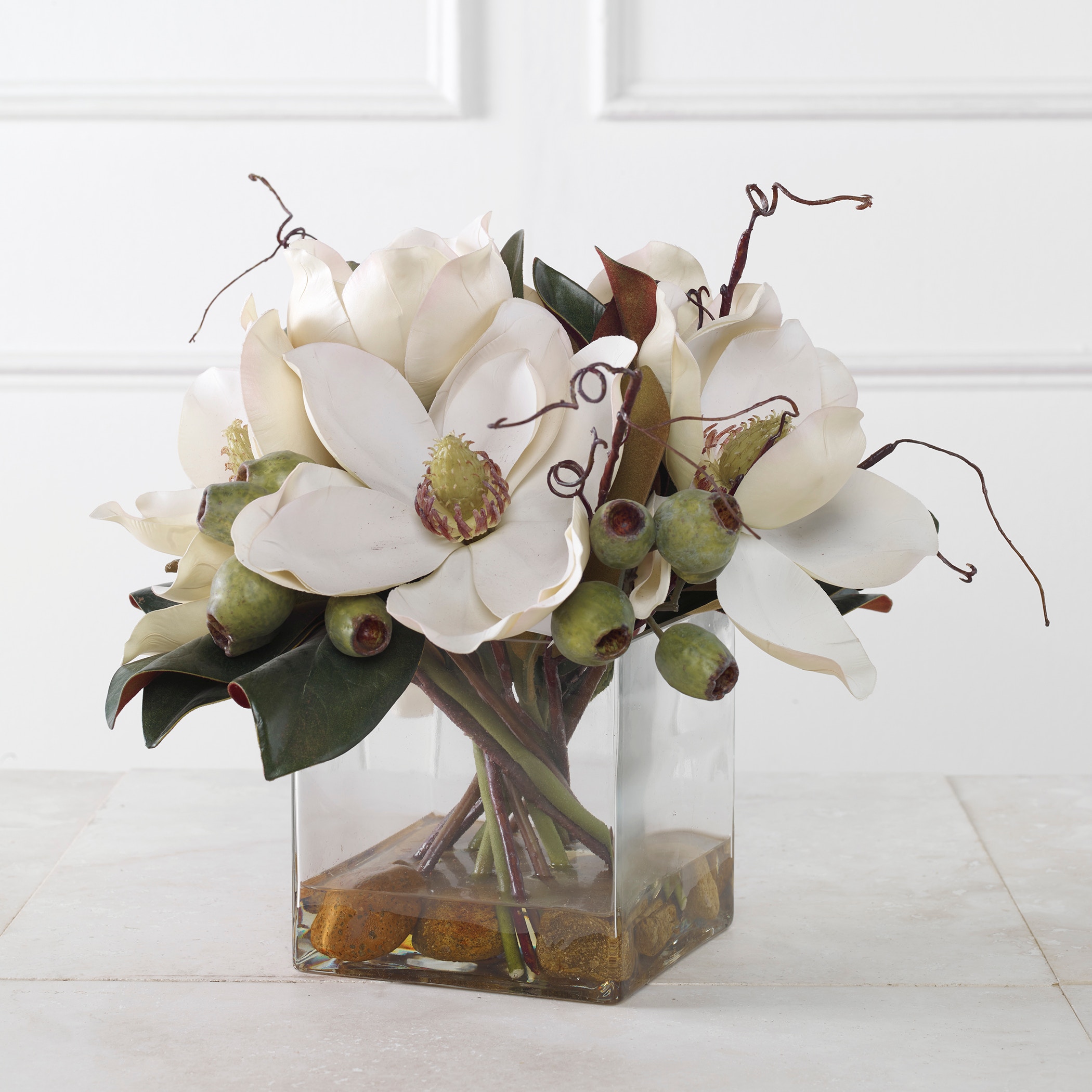 Dobbins Magnolia Bouquet UT60197