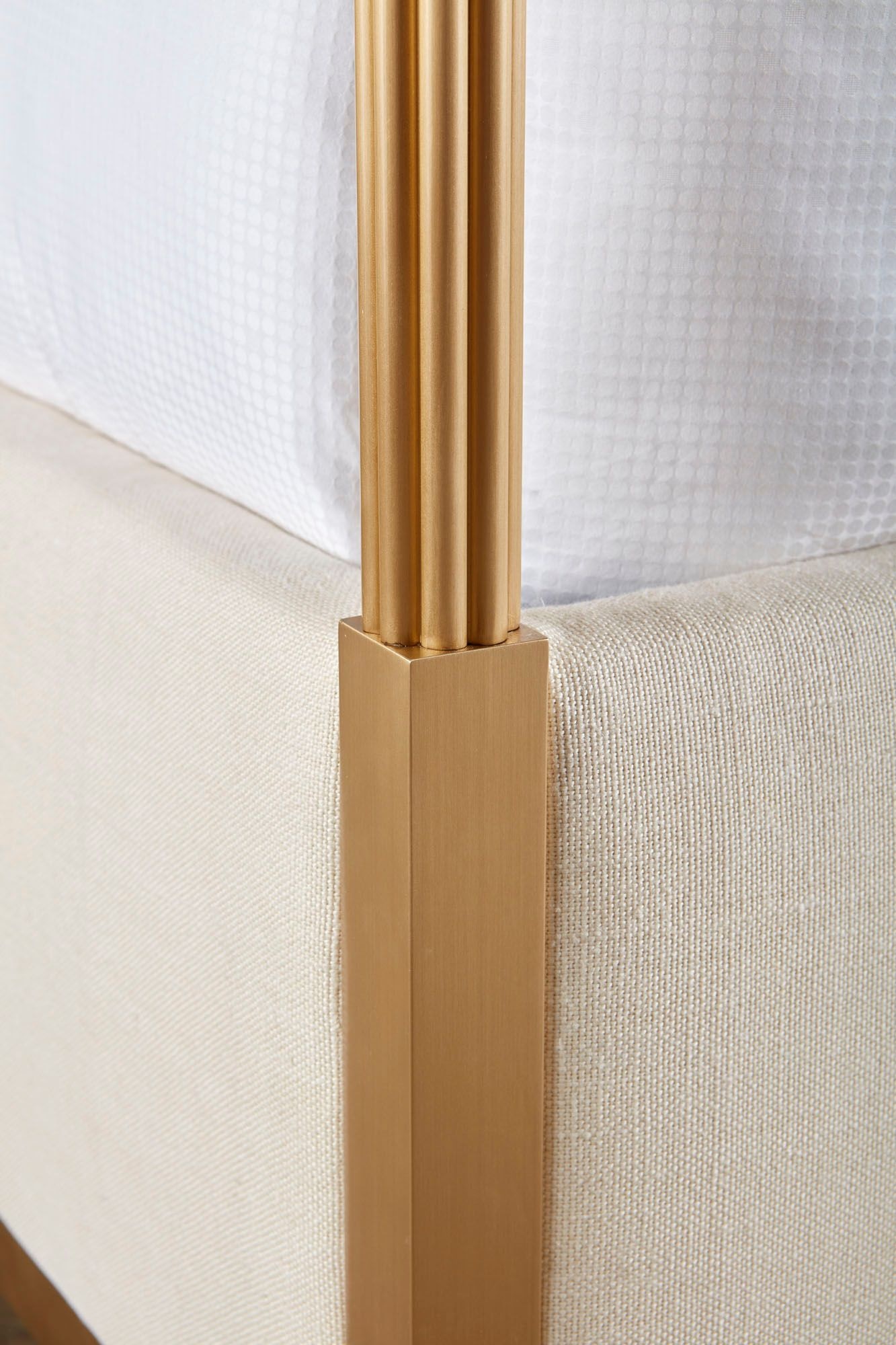 Baker BAA3221Q Bedroom Allure Queen Bed