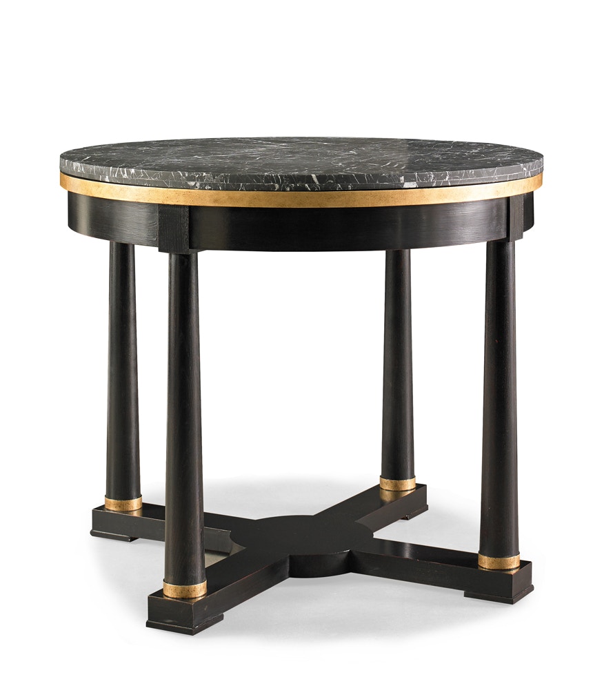 Hickory White Entry and Mudroom Furniture Charleston Foyer Table With ...