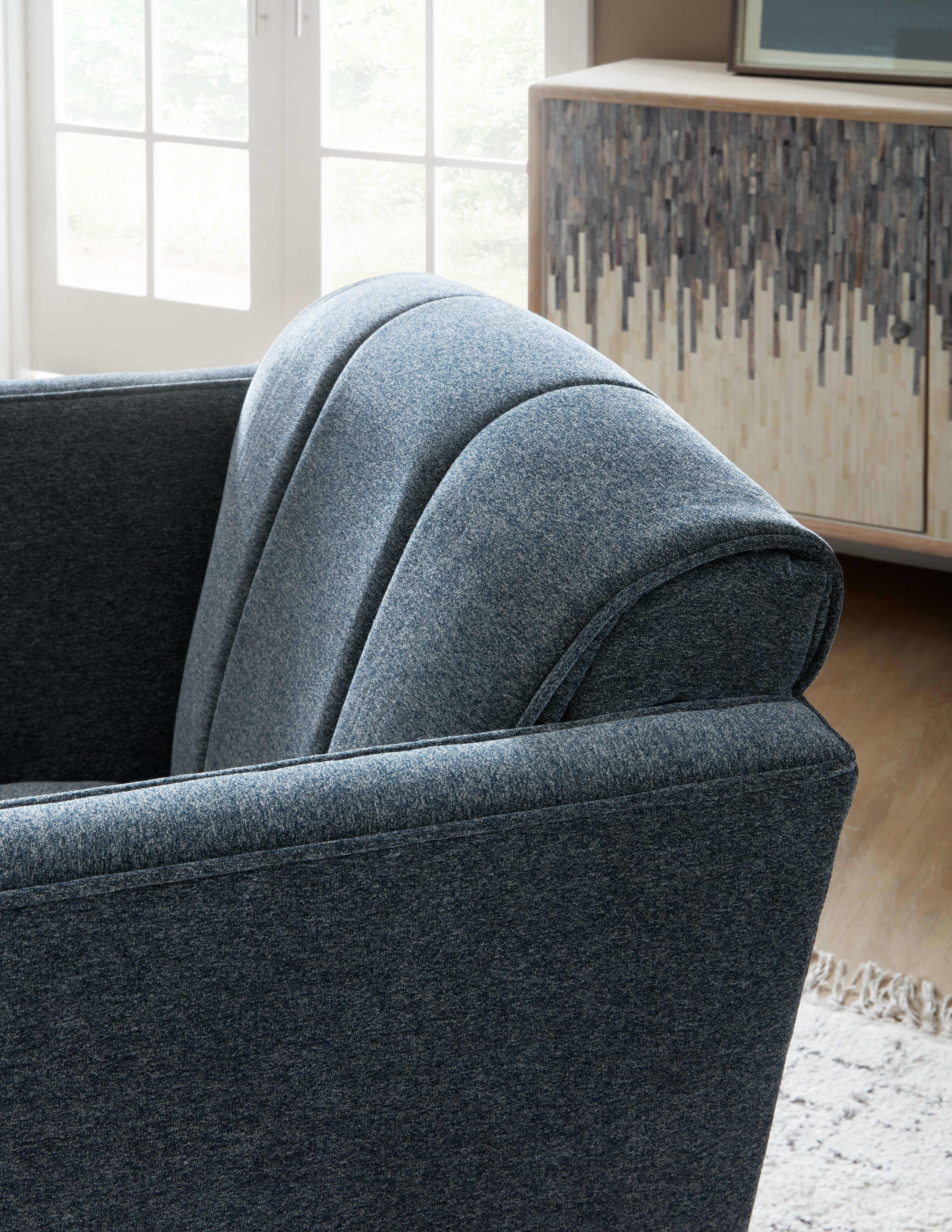 Bradington Young Living Room Mila Swivel Chair 335-25SW - Bradington ...