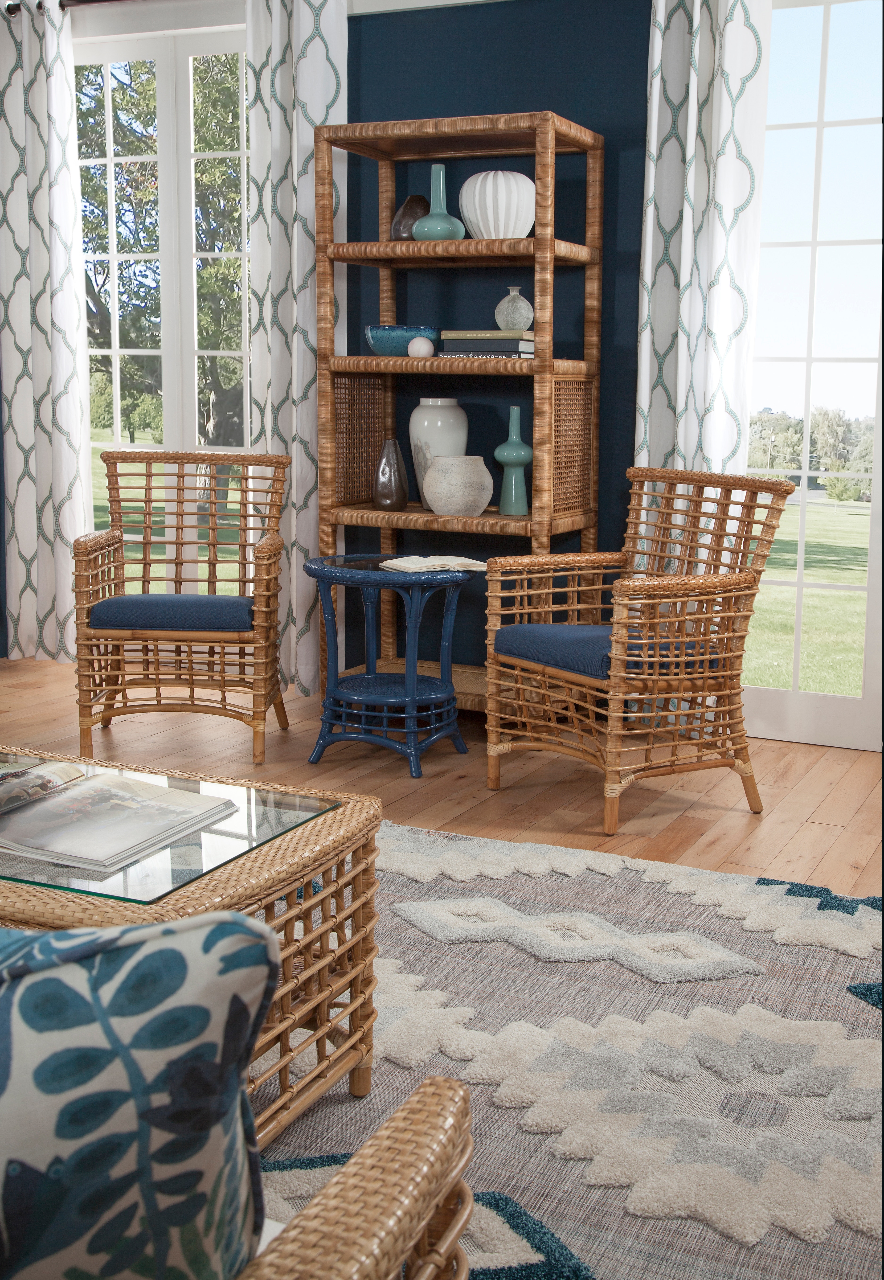 Braxton Culler Living Room Bridgehampton Chairside Table 1031-122 ...