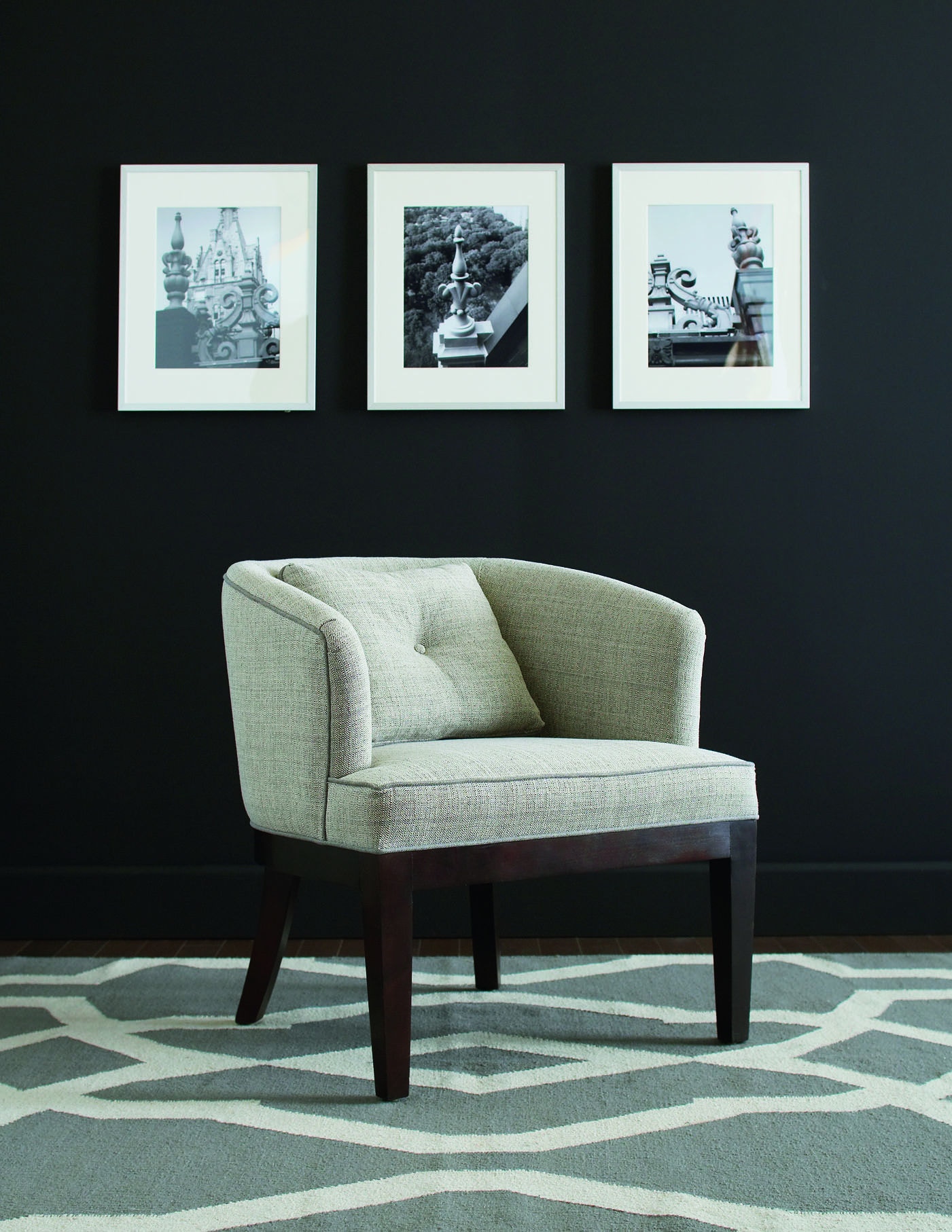 Braxton Culler Living Room Dresden Chair 5013-001 - Kalin Home ...