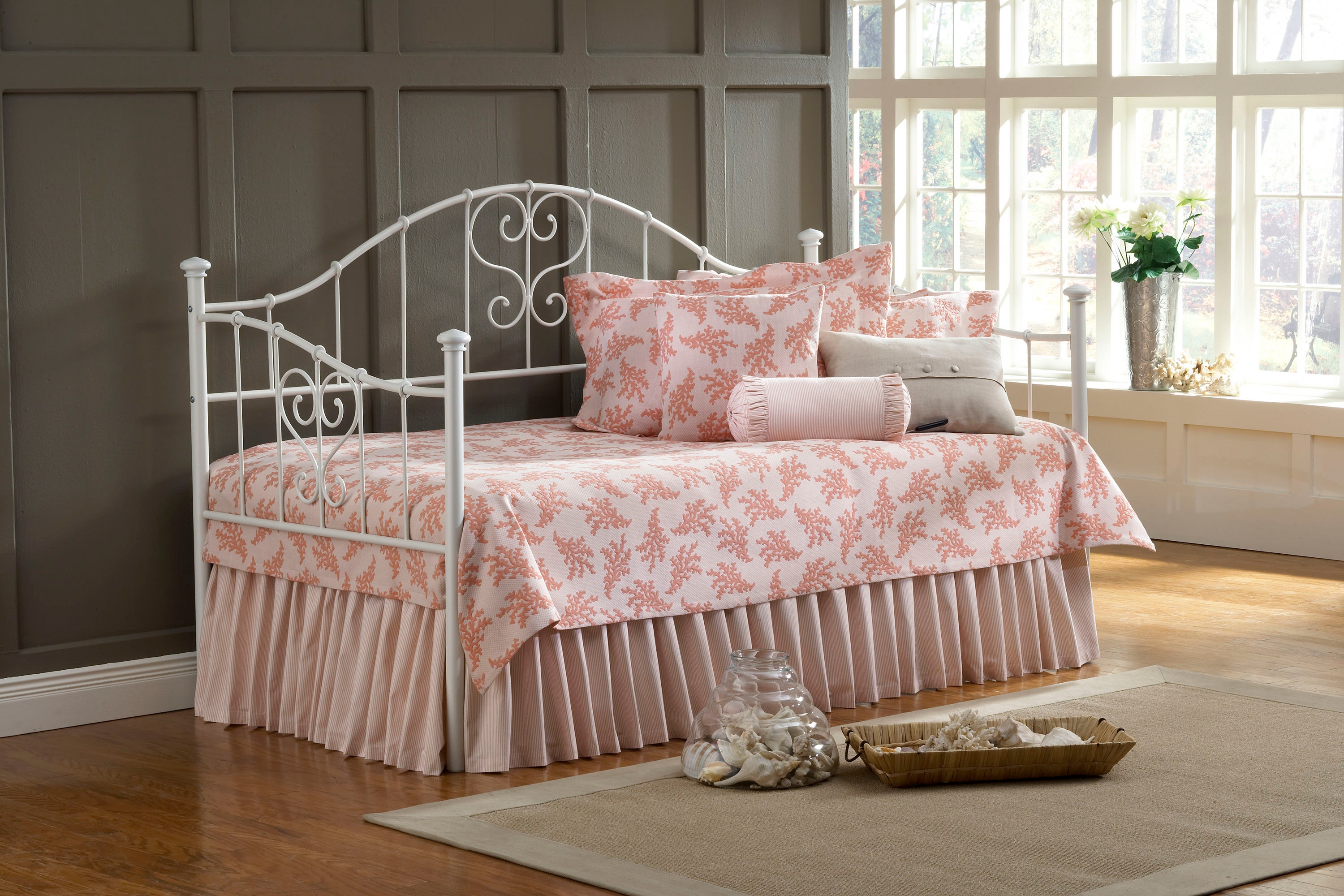 Hillsdale Furniture Bedroom Lucy Daybed with Suspension Deck 1517DBLH Tar Heel Furniture Gallery