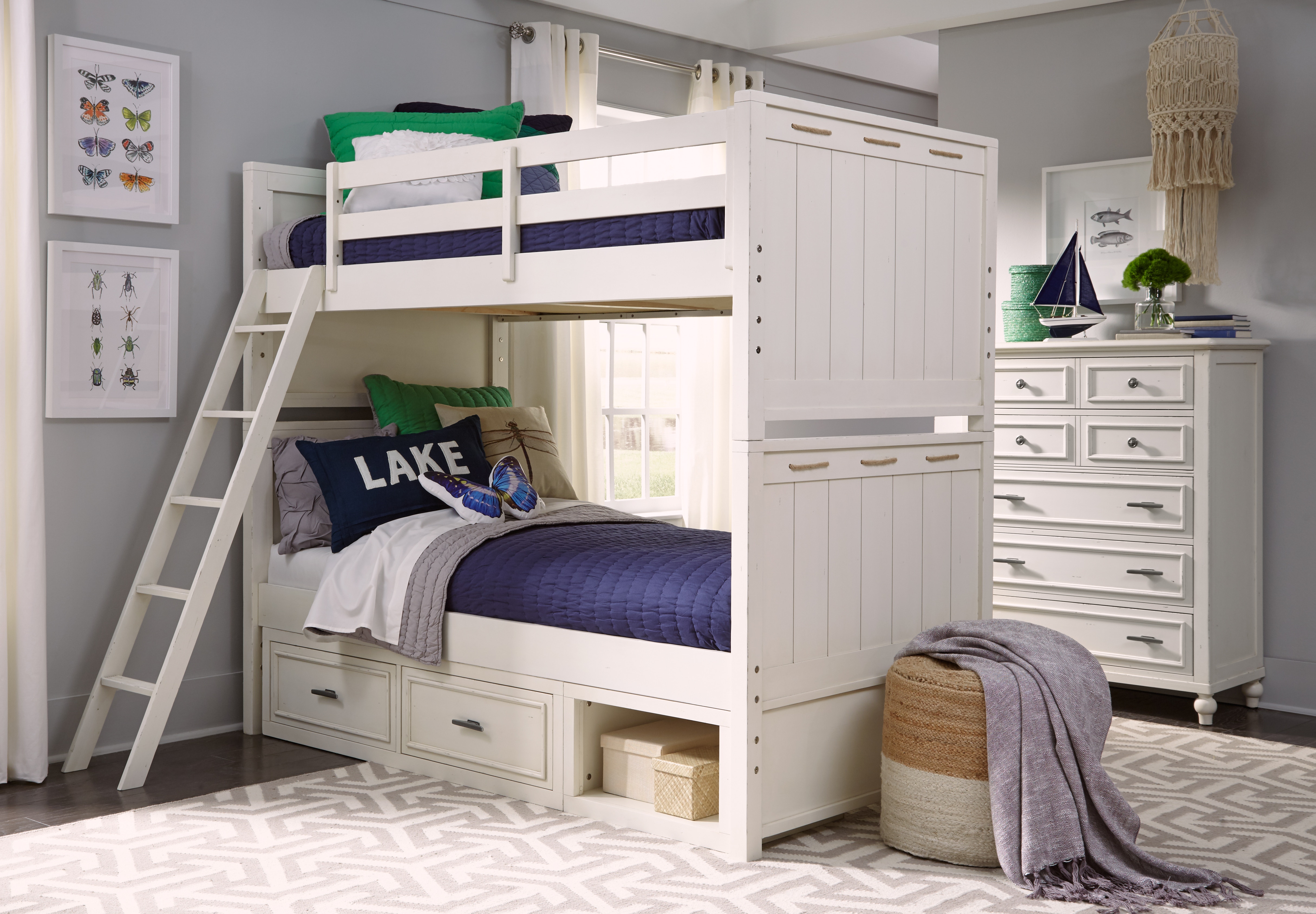 Legacy Classic Kids Bedroom Lake House Complete Bunk Bed T F 33 46 8971 8140K Haynes Brothers