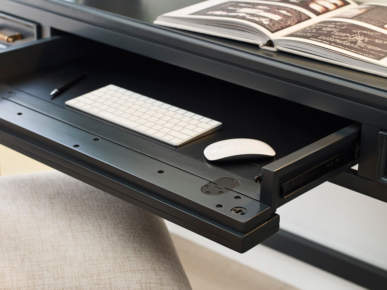 aspenhome Home Office Sofa Table/Writing Desk I3014-9150 - Brownlee's ...