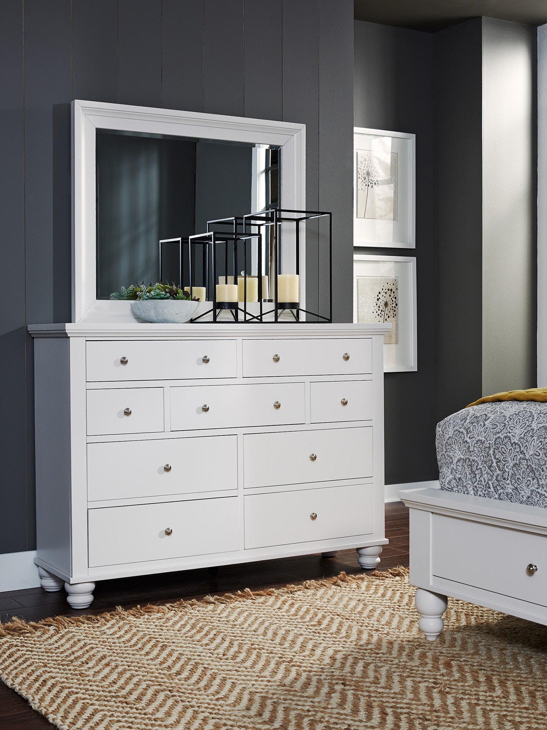 Chesser Mirror