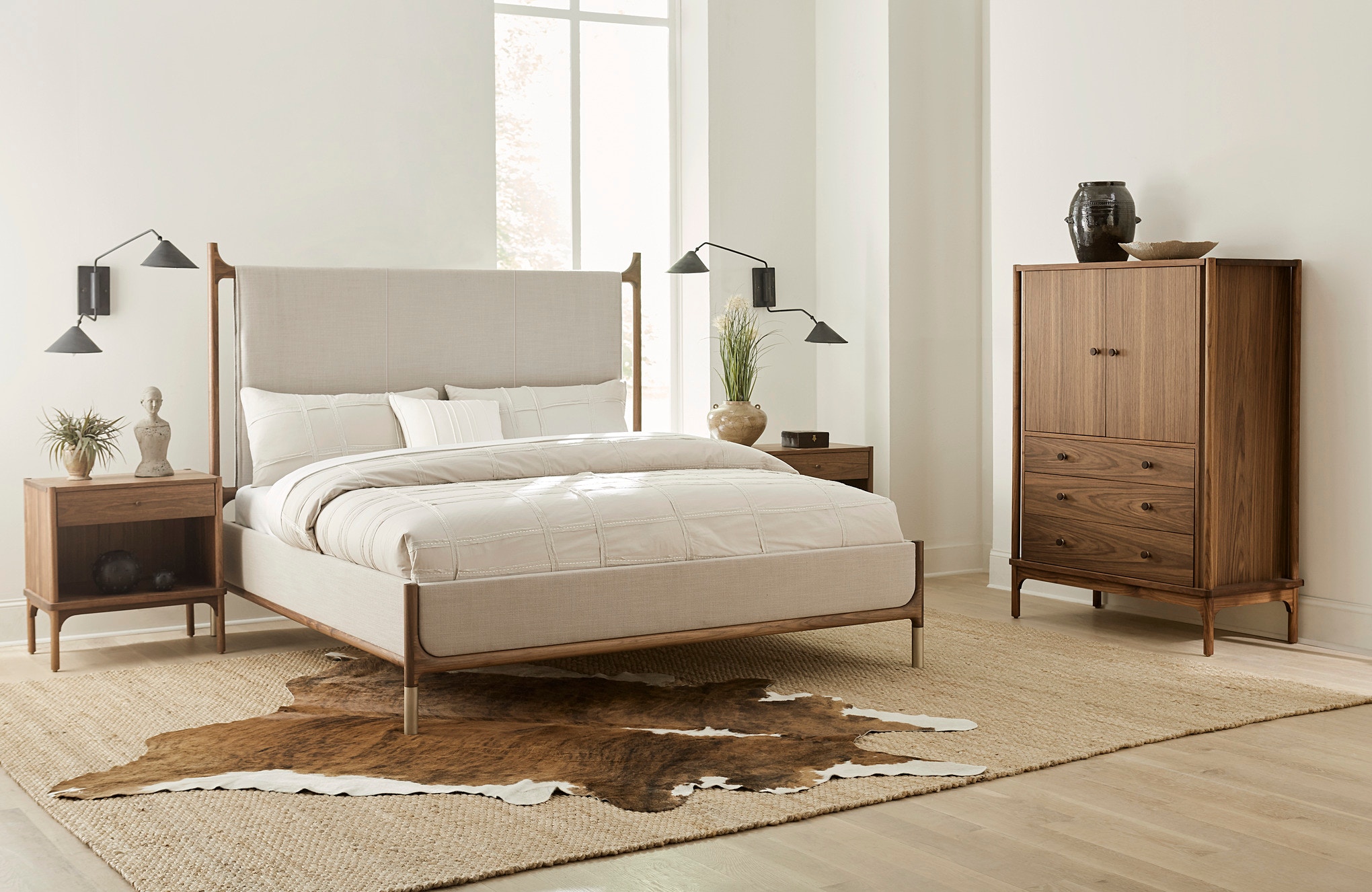 Stickley Bedroom Walnut Grove Upholstered Bed 9911-Q-F-WNT - Woodbridge ...