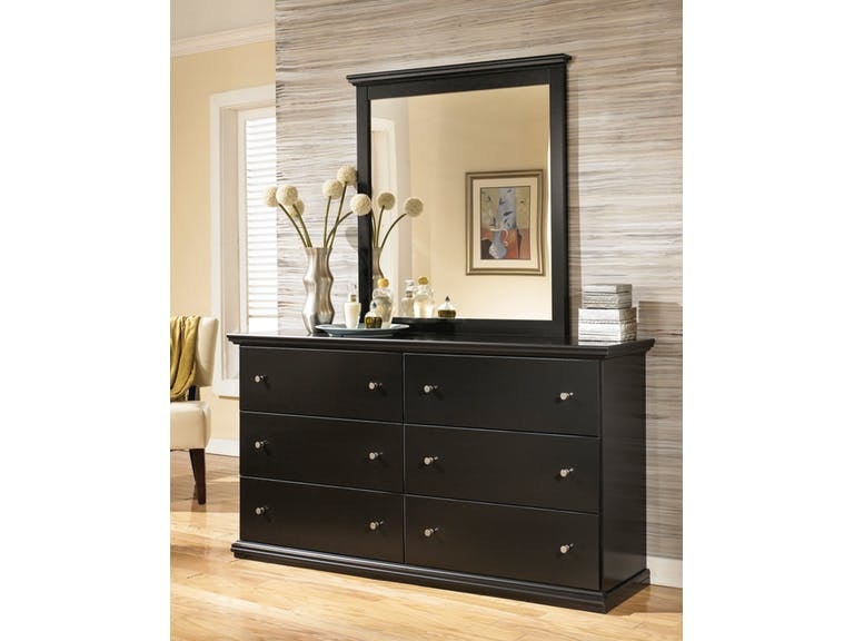 Ashley Maribel 6 Piece Queen Panel Bedroom Set B138-31-36-46-57-54-96 ...