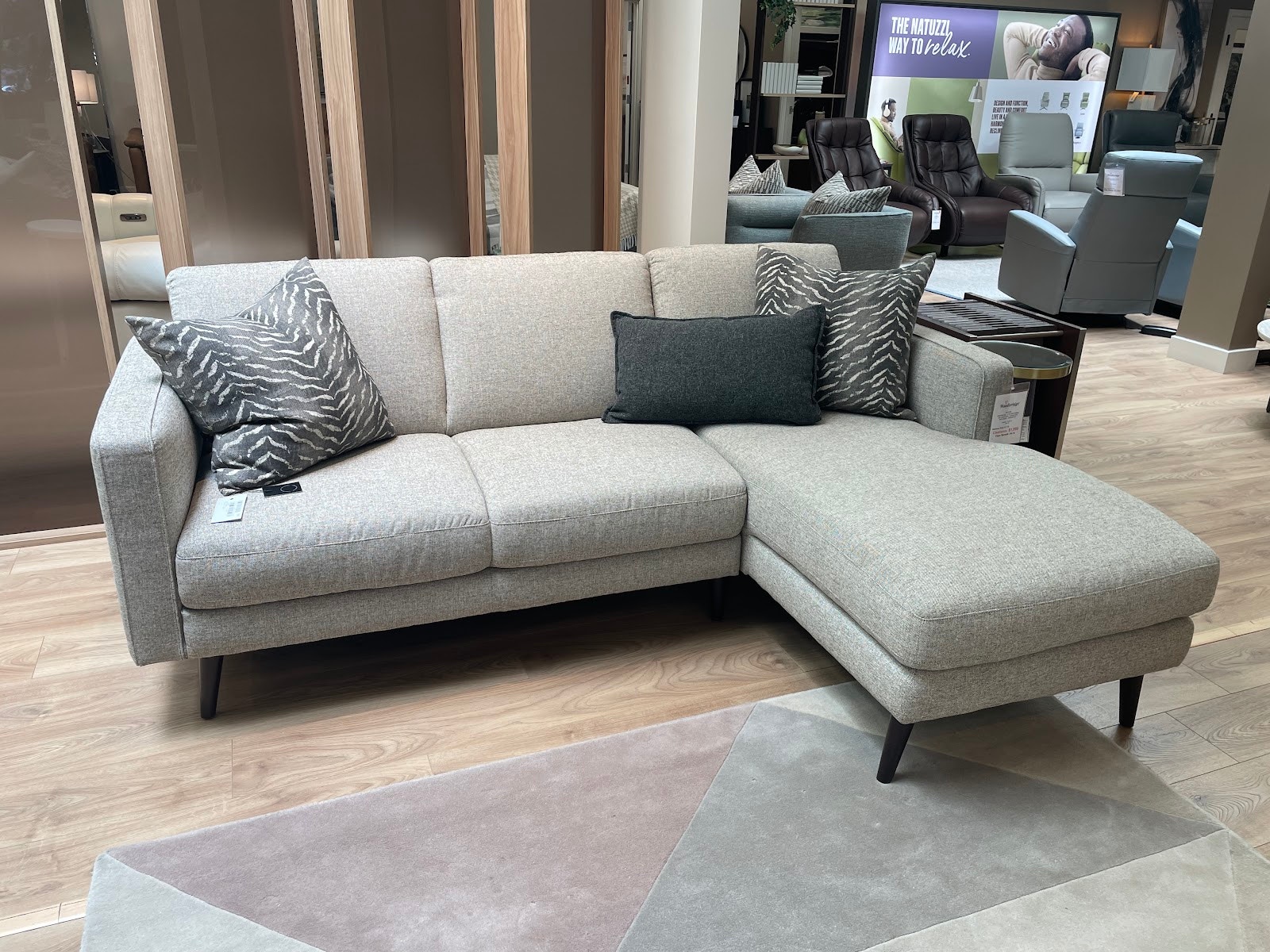 Natuzzi c092 store