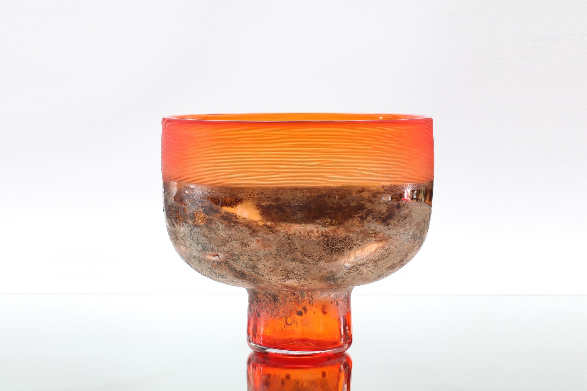 Viz Glass Inc. Home Accents Red/Orange Glass Bowl 10122 - Decor ...