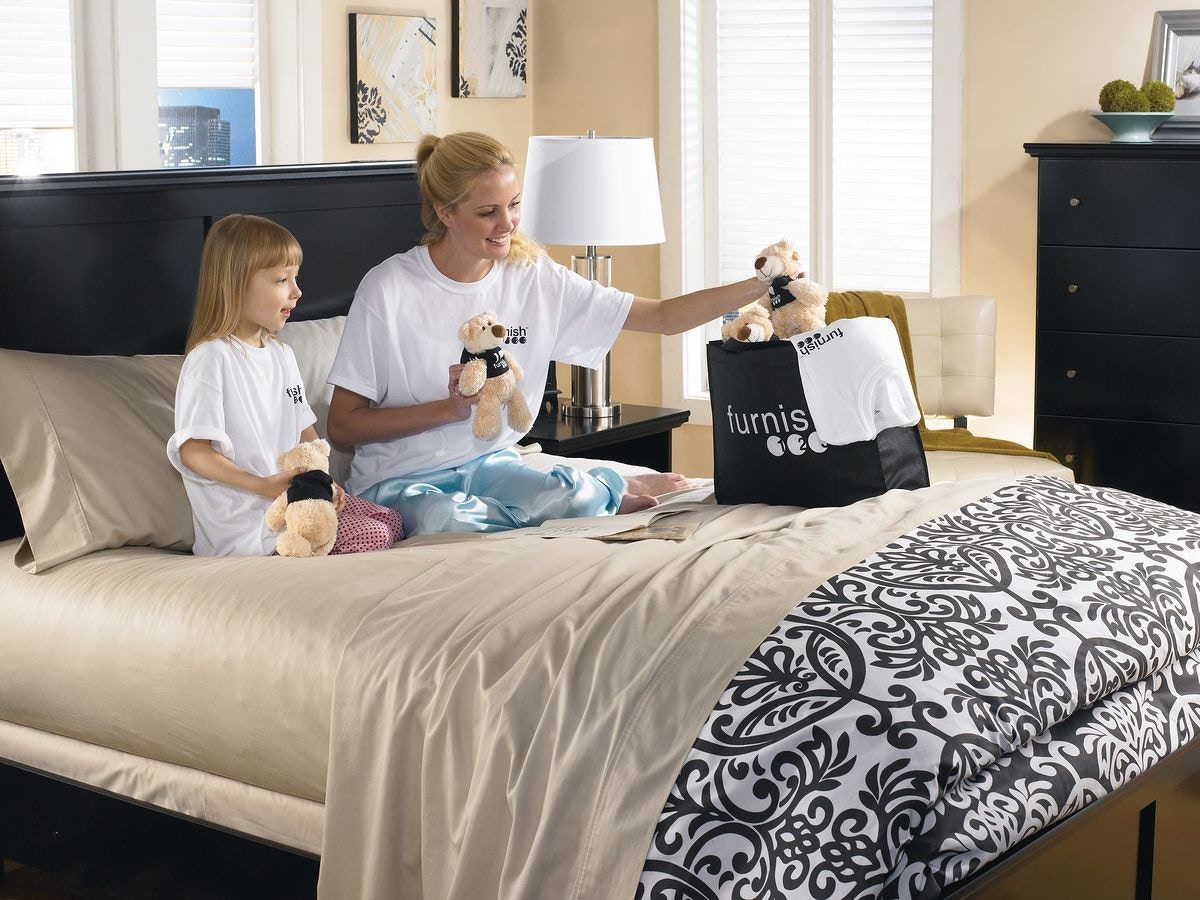 Ashley Maribel 8 Piece Queen Panel Bedroom Set B138-31-36-46-57-54-96 ...