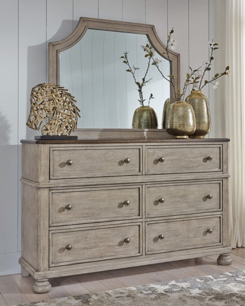 Ashley Falkhurst Dresser and Mirror B467-31-36 - Portland, OR | Key ...