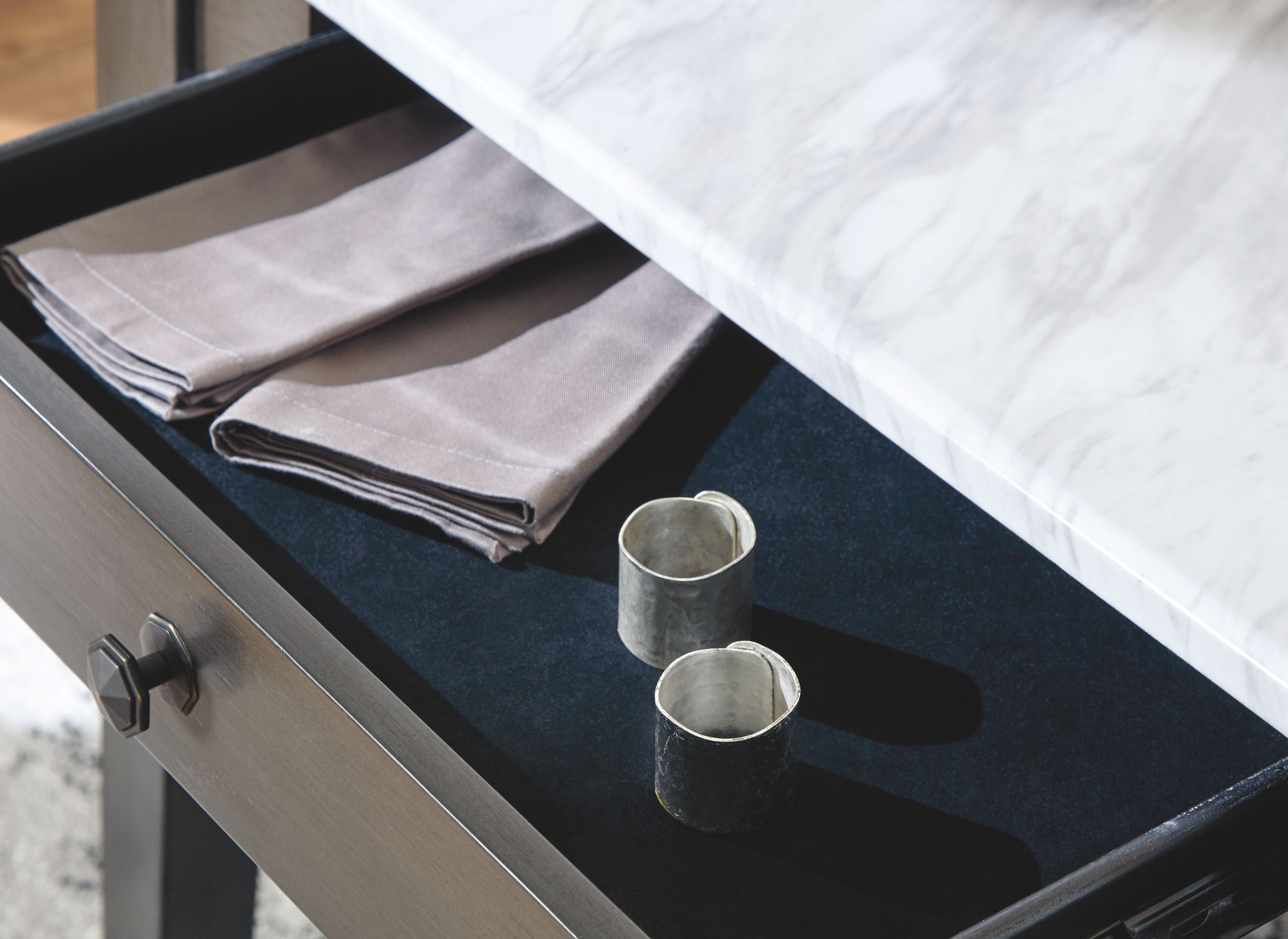 Ashley Luvoni 7 Piece Dining Set D464-25-01-6 - Portland, OR | Key Home ...