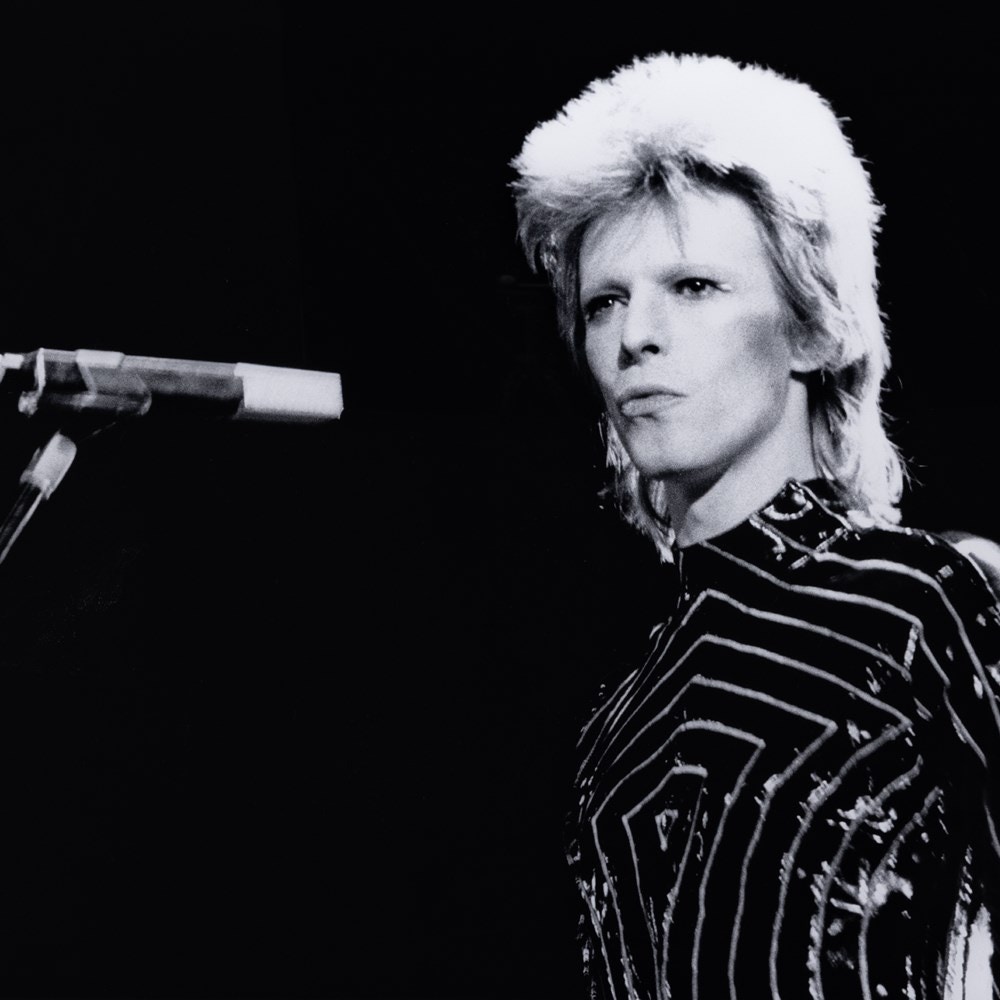 Four Hands Ziggy Stardust Era Bowie By Getty Images 230362-001 ...