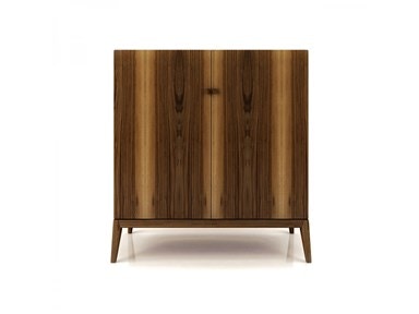 Huppé Bedroom Moment Bed by HUPPE Furniture 2149 | Hickory Furniture ...